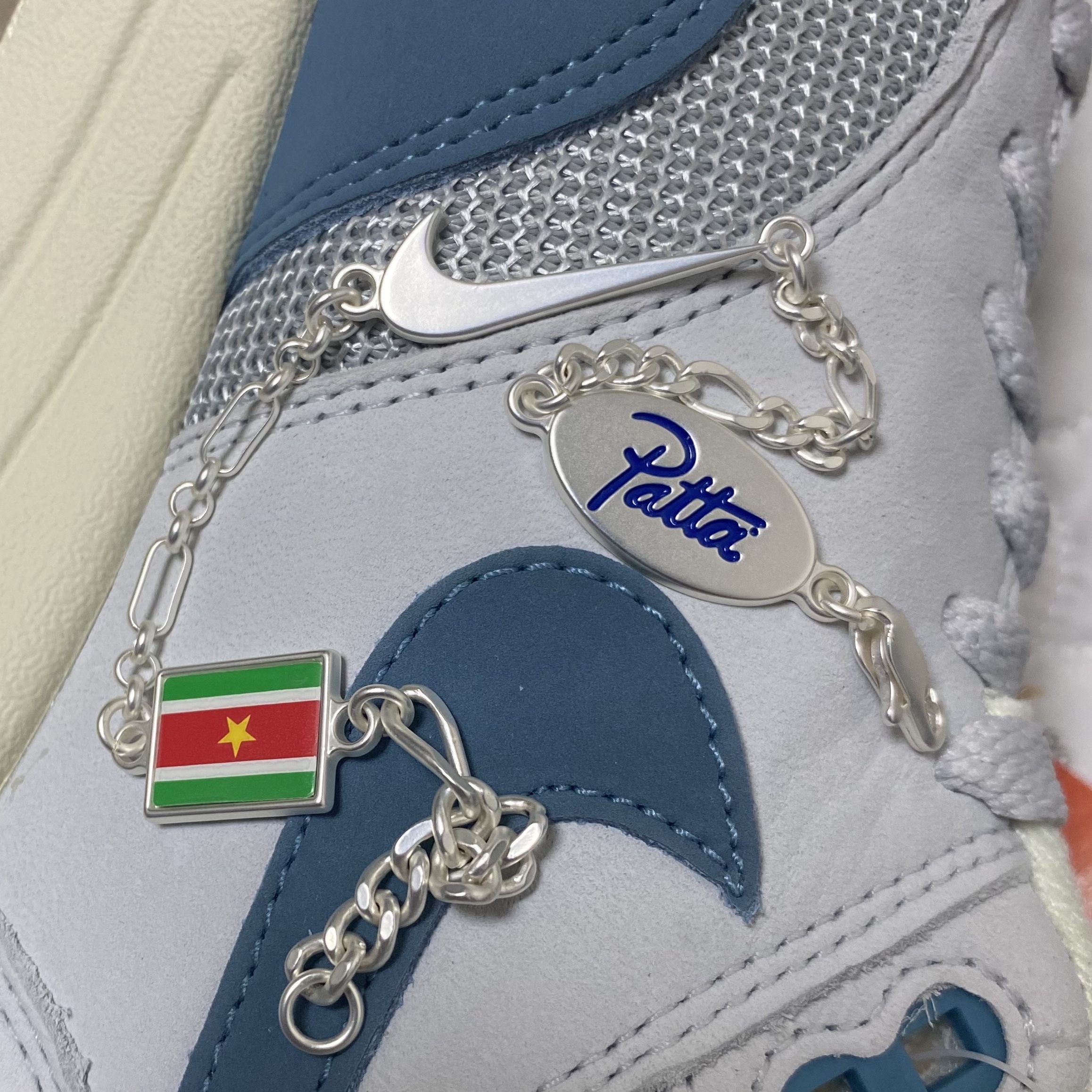 vvvvv (@hjhhhg) 님의 게시물 | KREAM