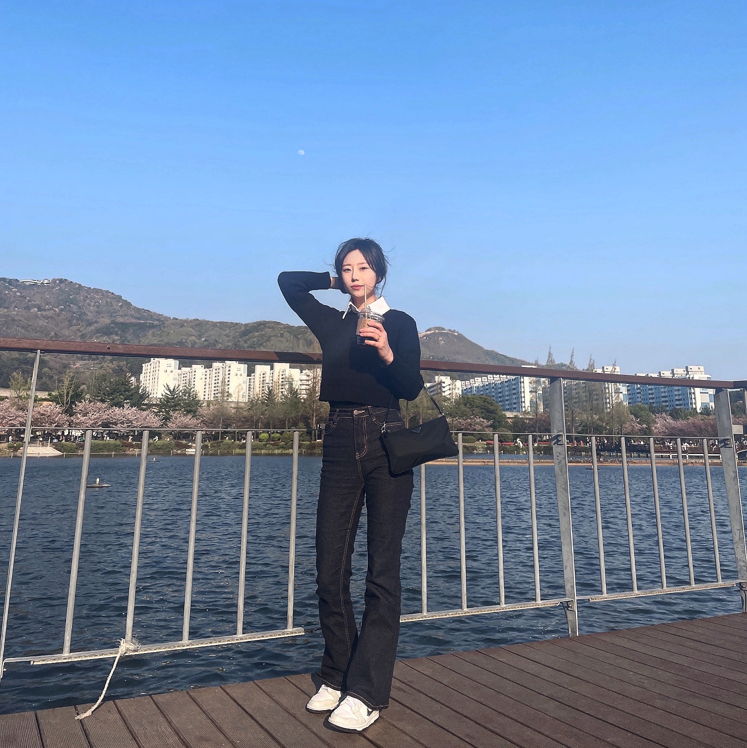 아무개 (@s2_sta) 님의 게시물 | KREAM