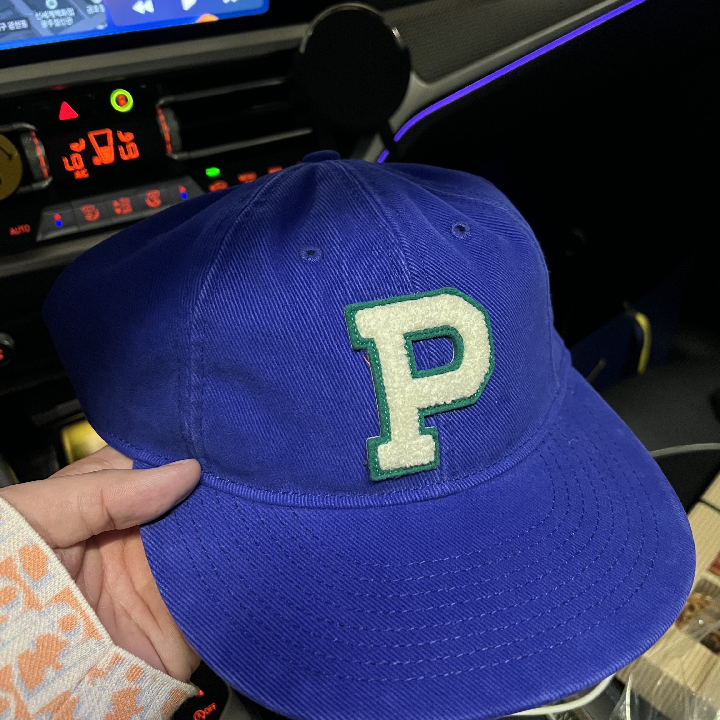 (@hakuu) 님의 게시물 | KREAM