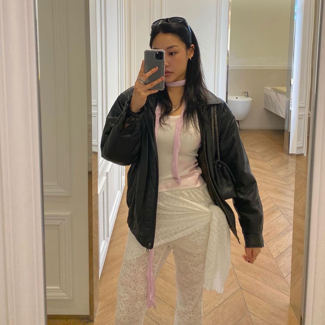 (@collect_any) 님의 게시물 | KREAM