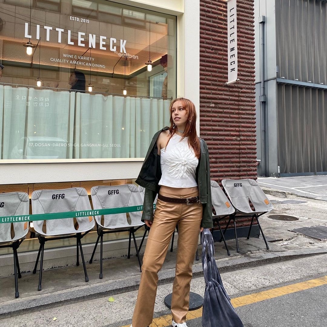 (@collect_any) 님의 게시물 | KREAM