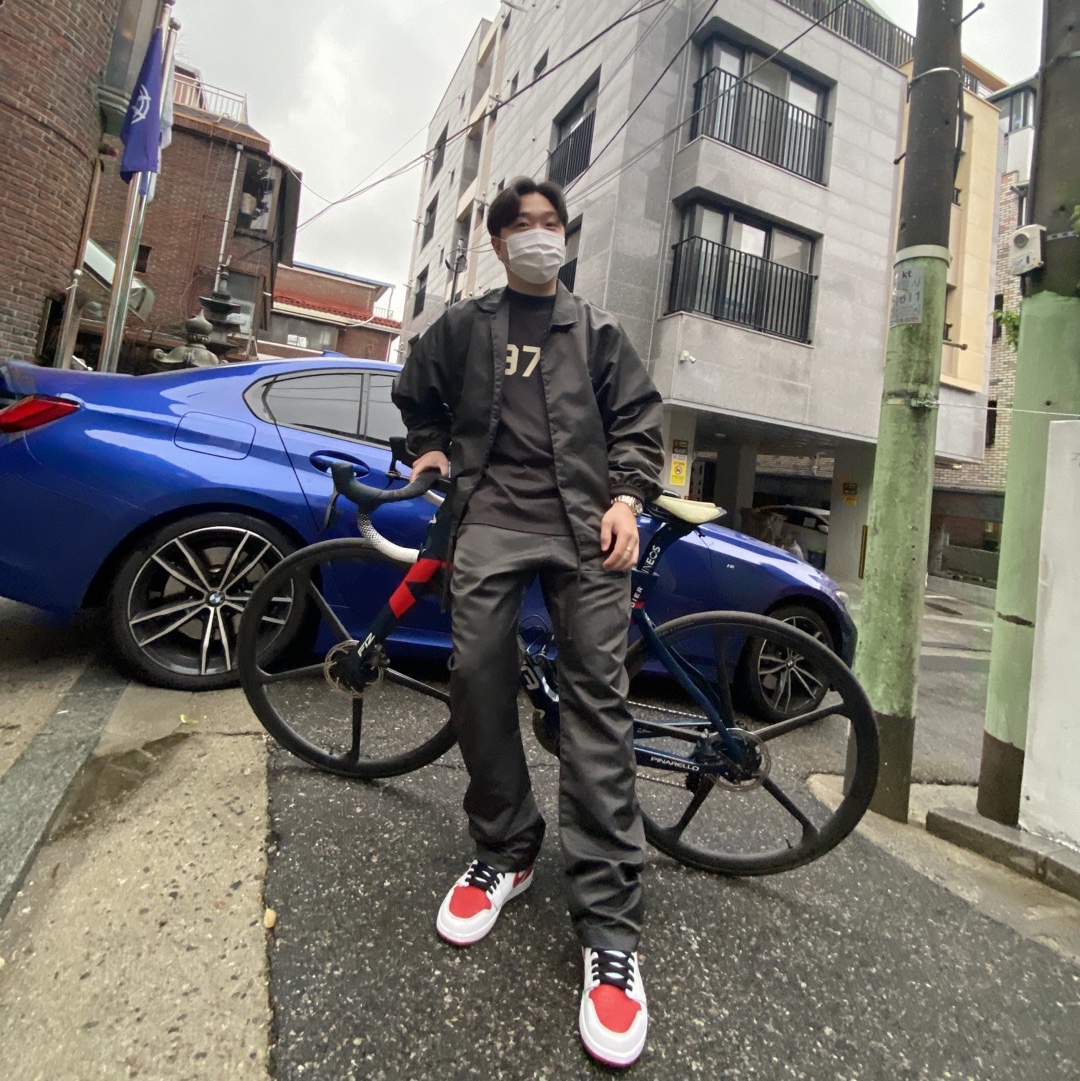 Instagram = ... (@insta__poor...) 님의 게시물 | KREAM