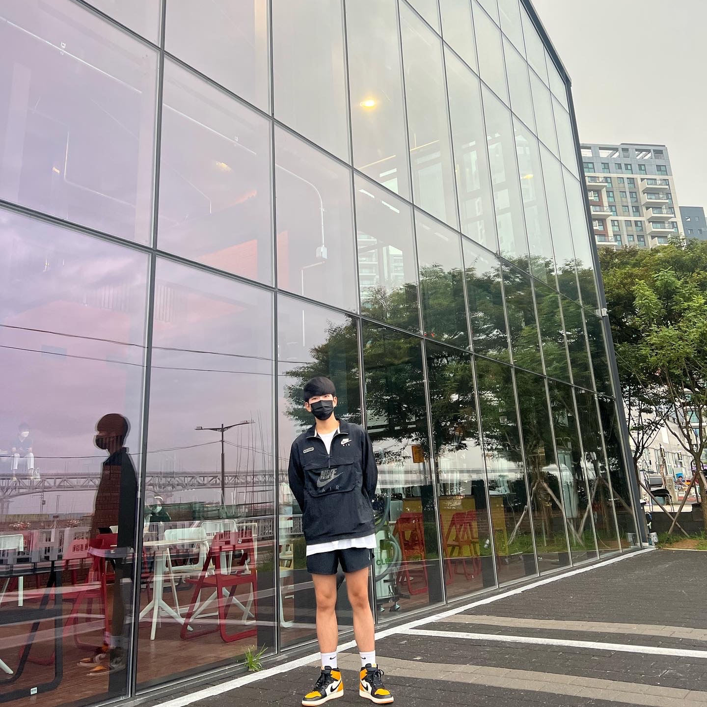 주현승 (@seung.__.ll) 님의 게시물 | KREAM