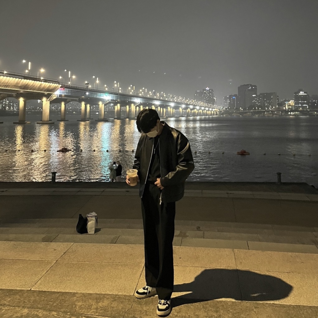 IG:drumbinn_ (@s_binn) 님의 게시물 | KREAM