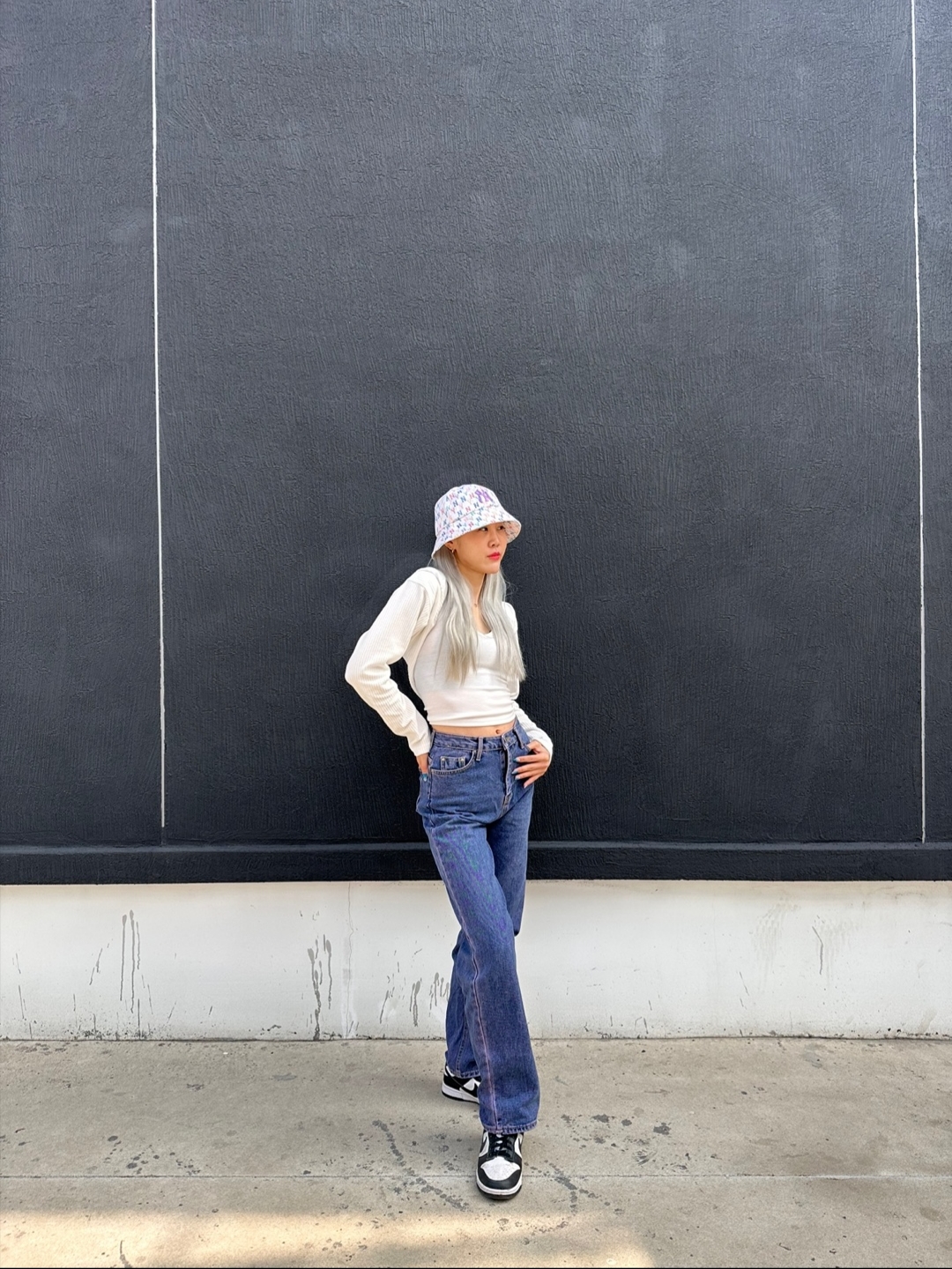 라나 (@_lana__k_) 님의 게시물 | KREAM