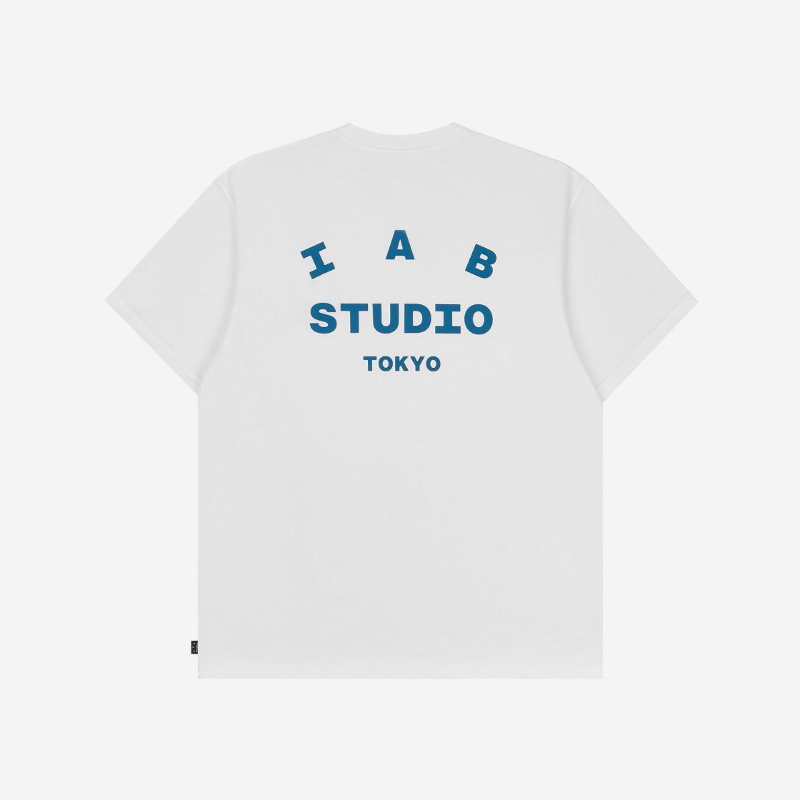 아이앱 스튜디오 도쿄 티셔츠 화이트 | IAB Studio | KREAM