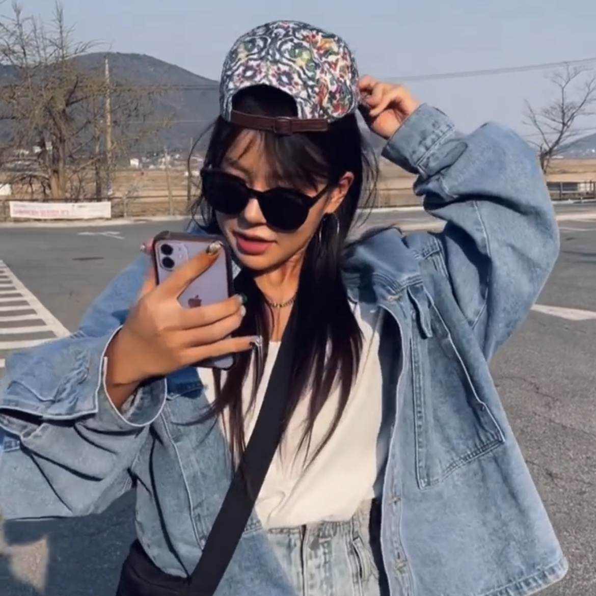 봄 (@bbom_v) 님의 게시물 | KREAM