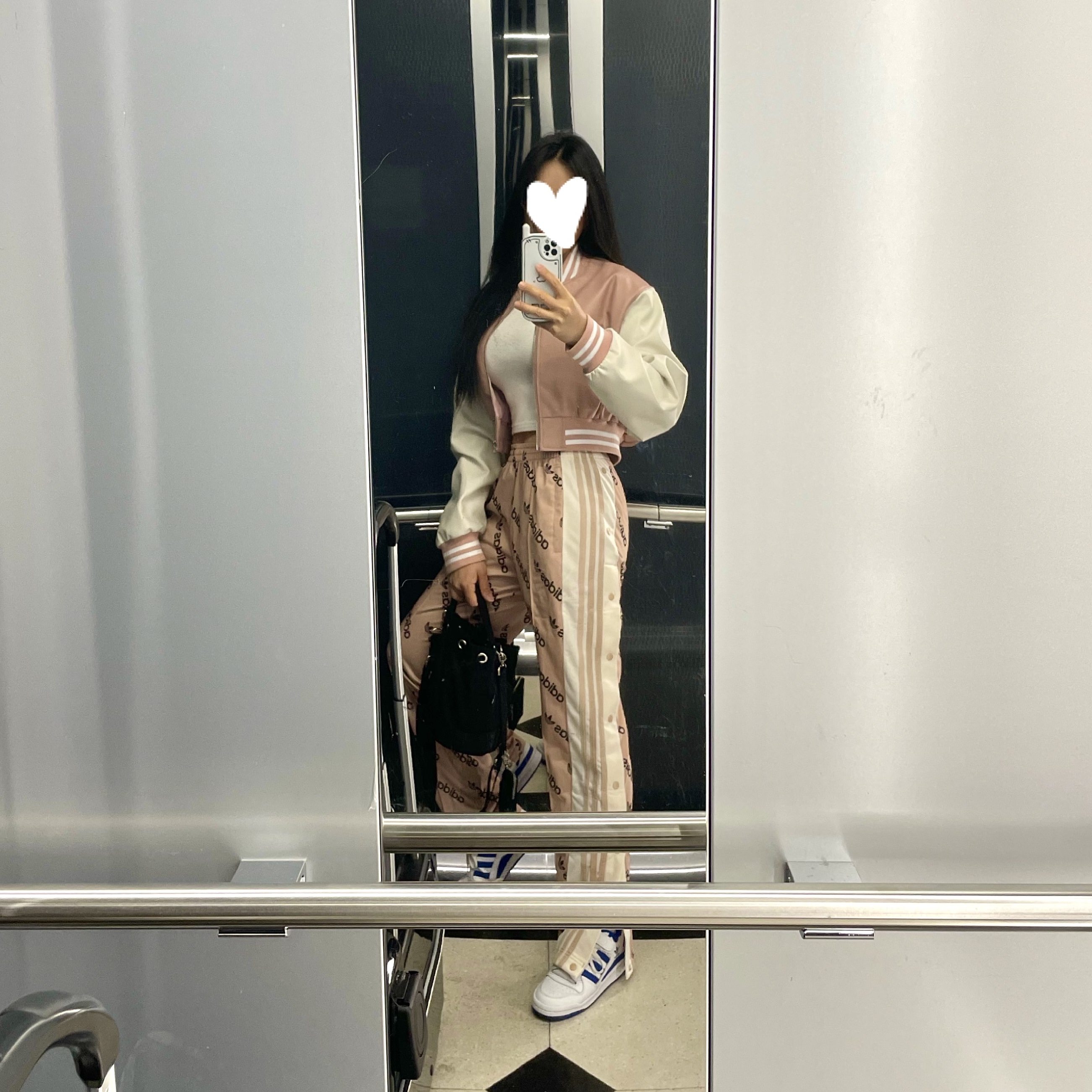 (@zn8p50) 님의 게시물 | KREAM