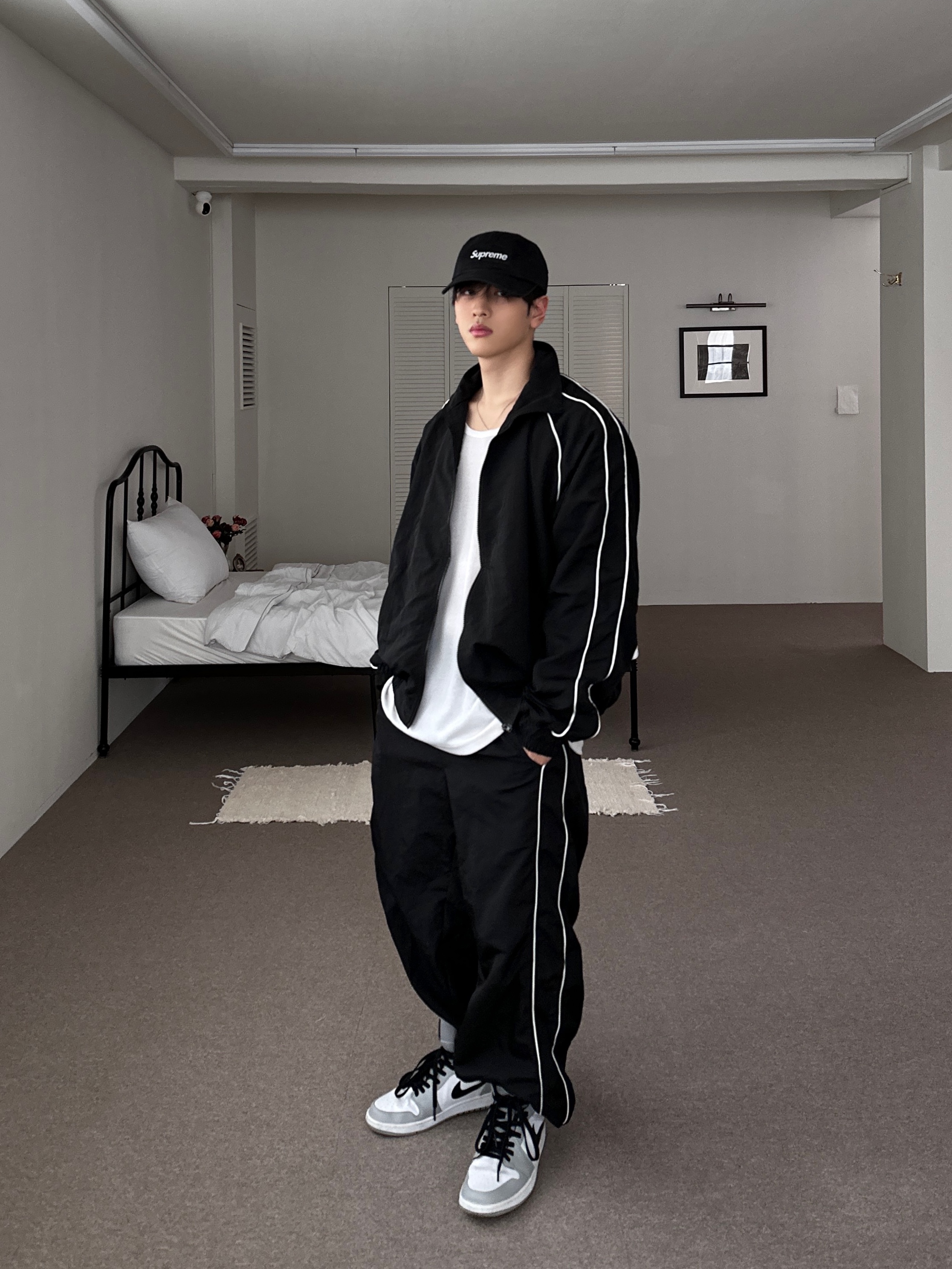 정동수 (@_dong.su) 님의 게시물 | KREAM