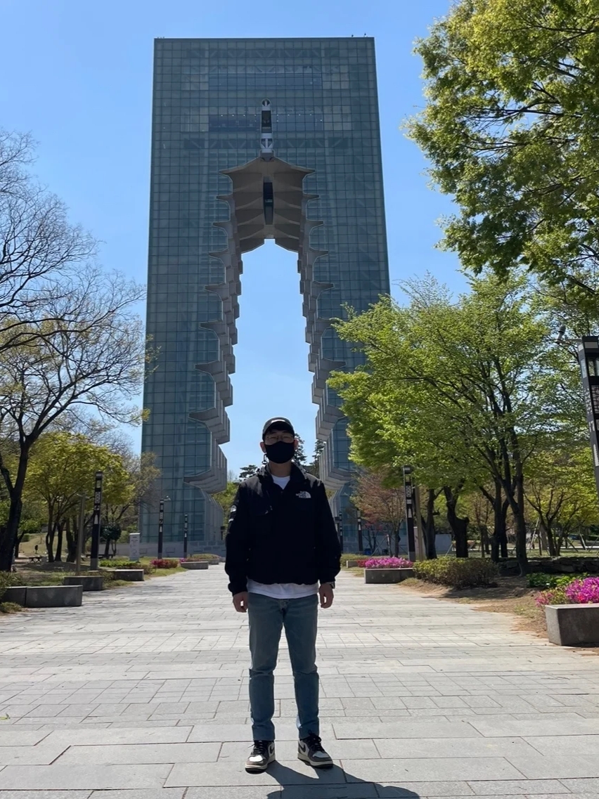 (@nu_gundam) 님의 게시물 | KREAM