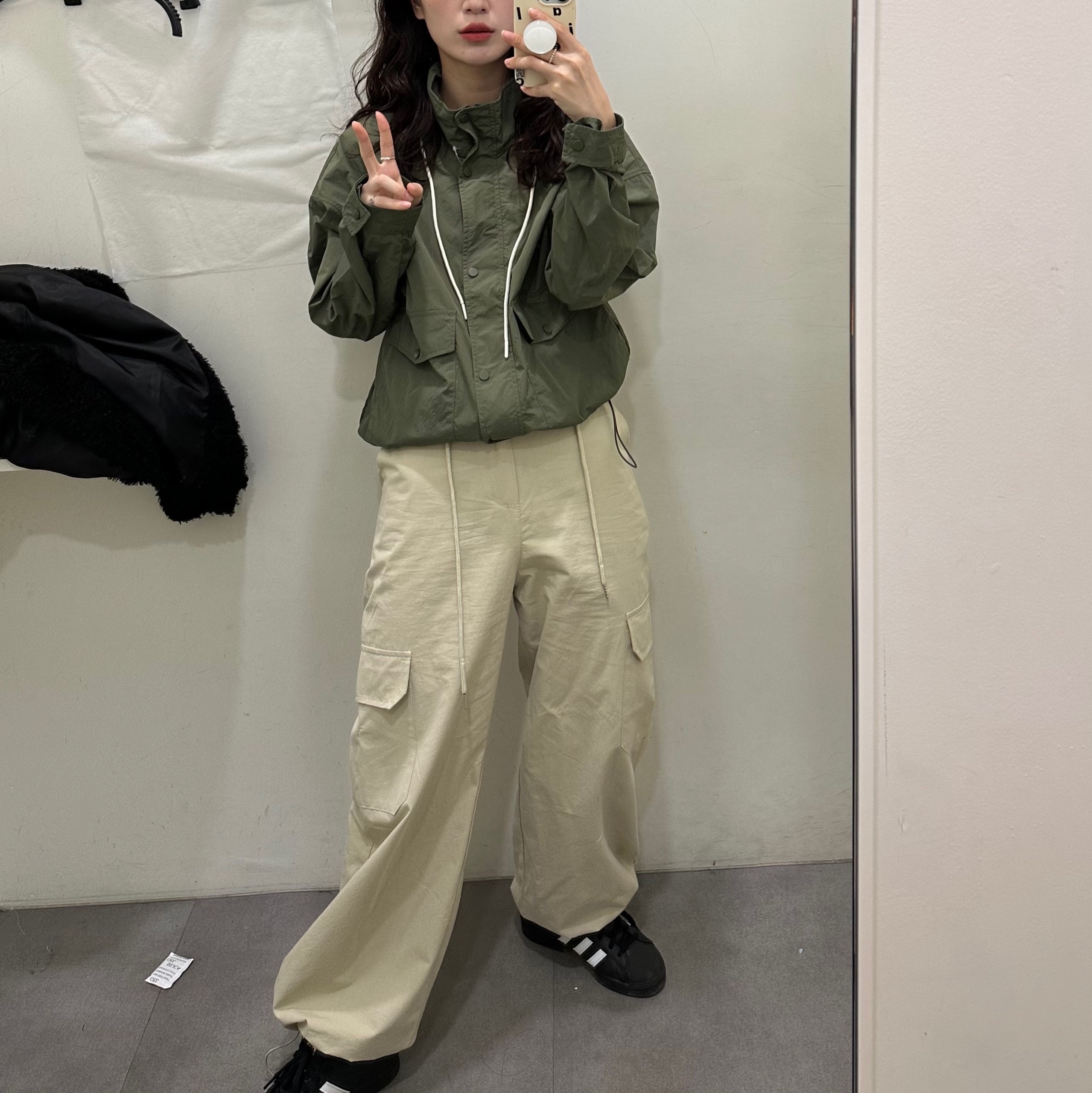 dmswl7763 (@o2kdi) 님의 게시물 | KREAM