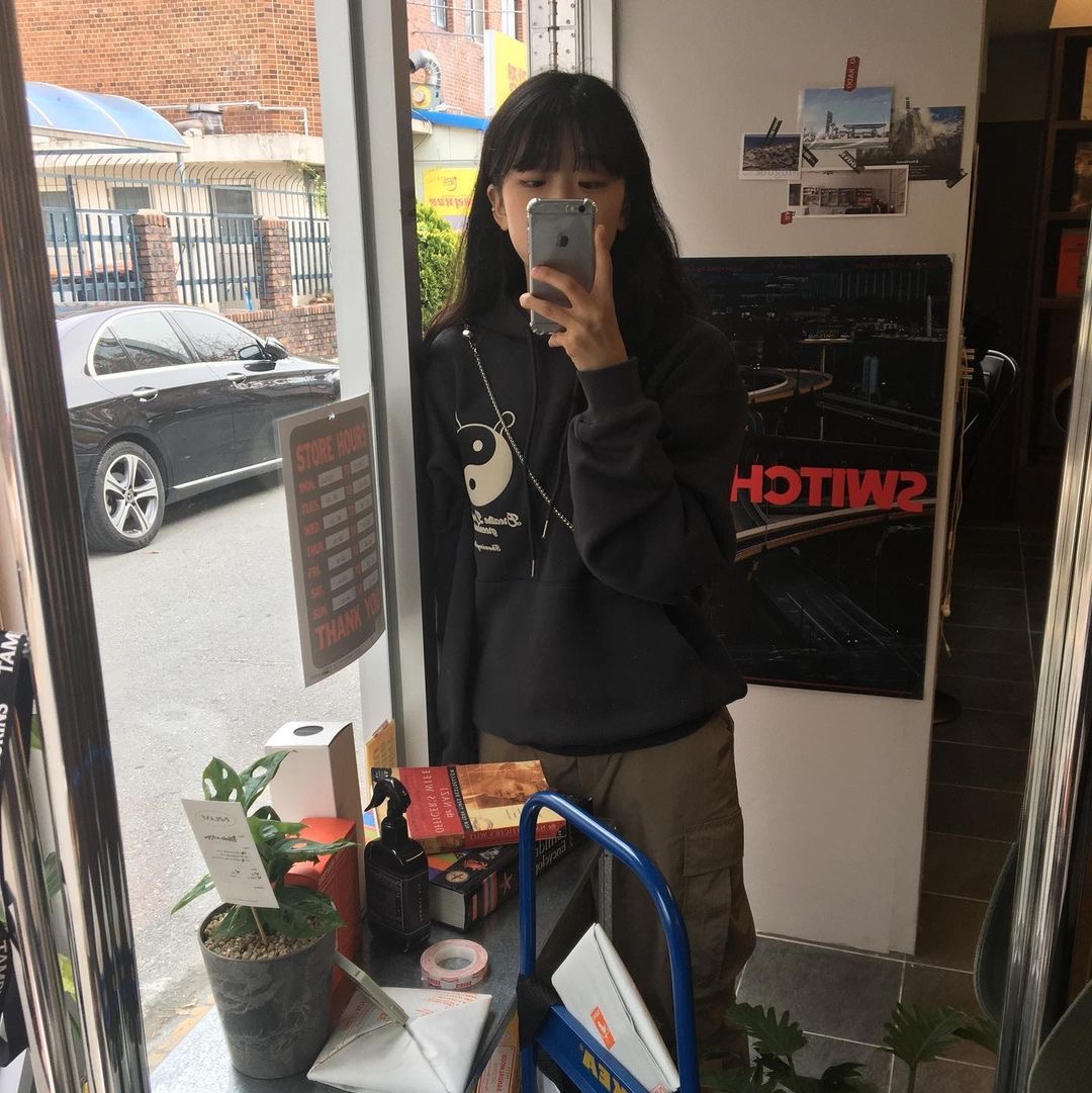 @lam_mini) 님의 게시물 | KREAM