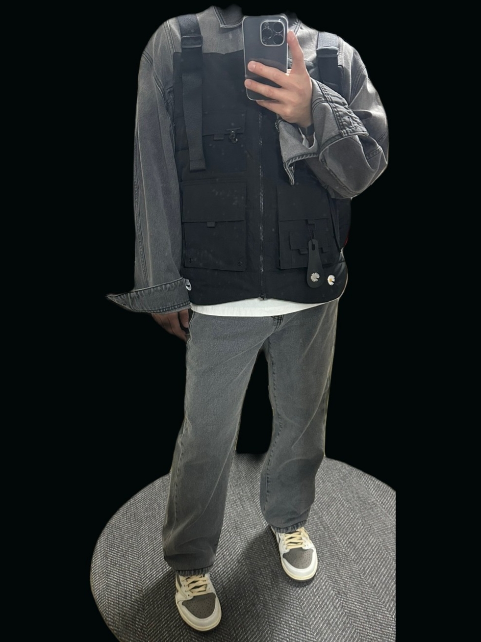 마도란나 (@wxwxwx) 님의 게시물 | KREAM