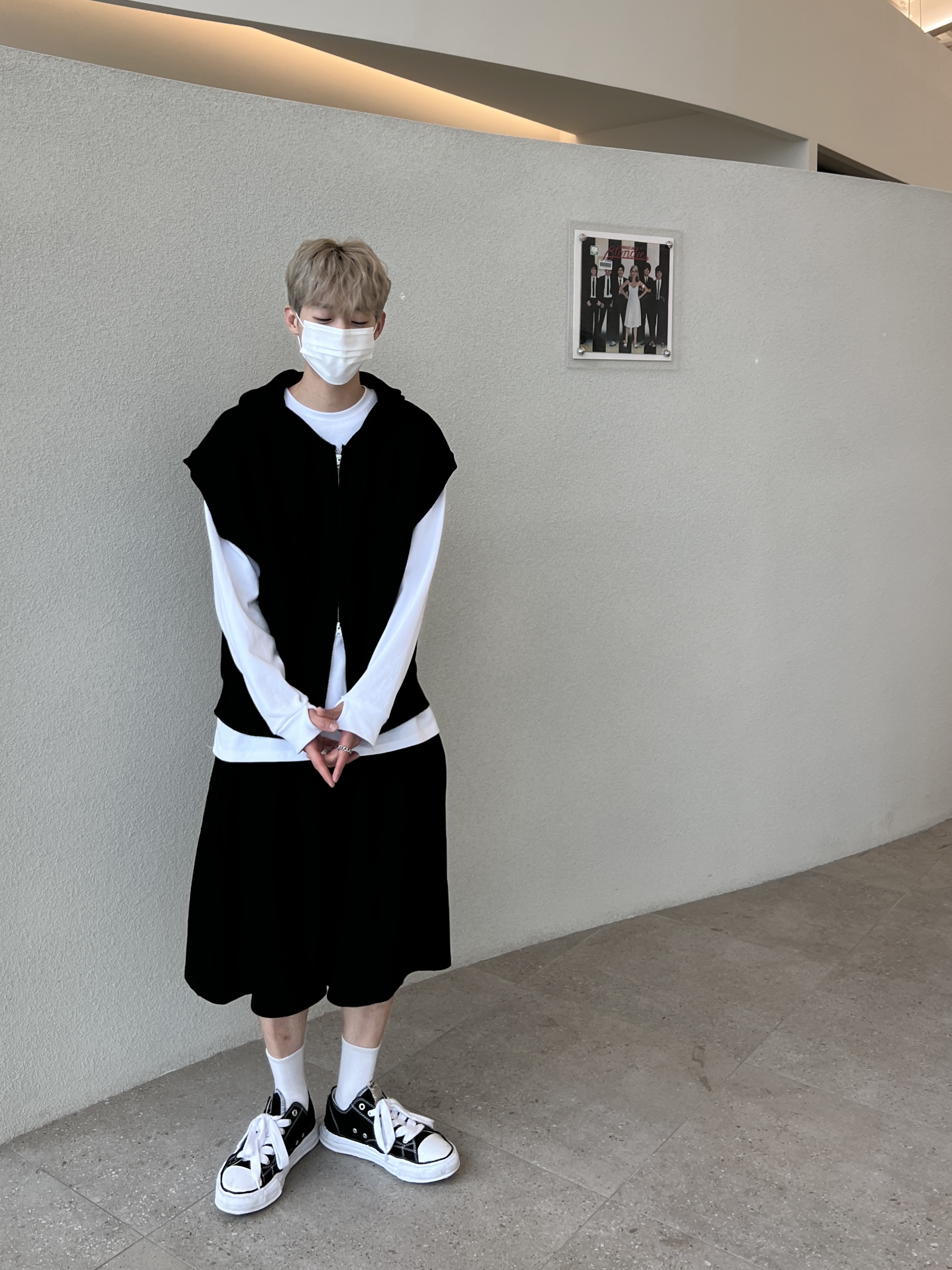 soo65485 (@esoo_______) 님의 게시물 | KREAM