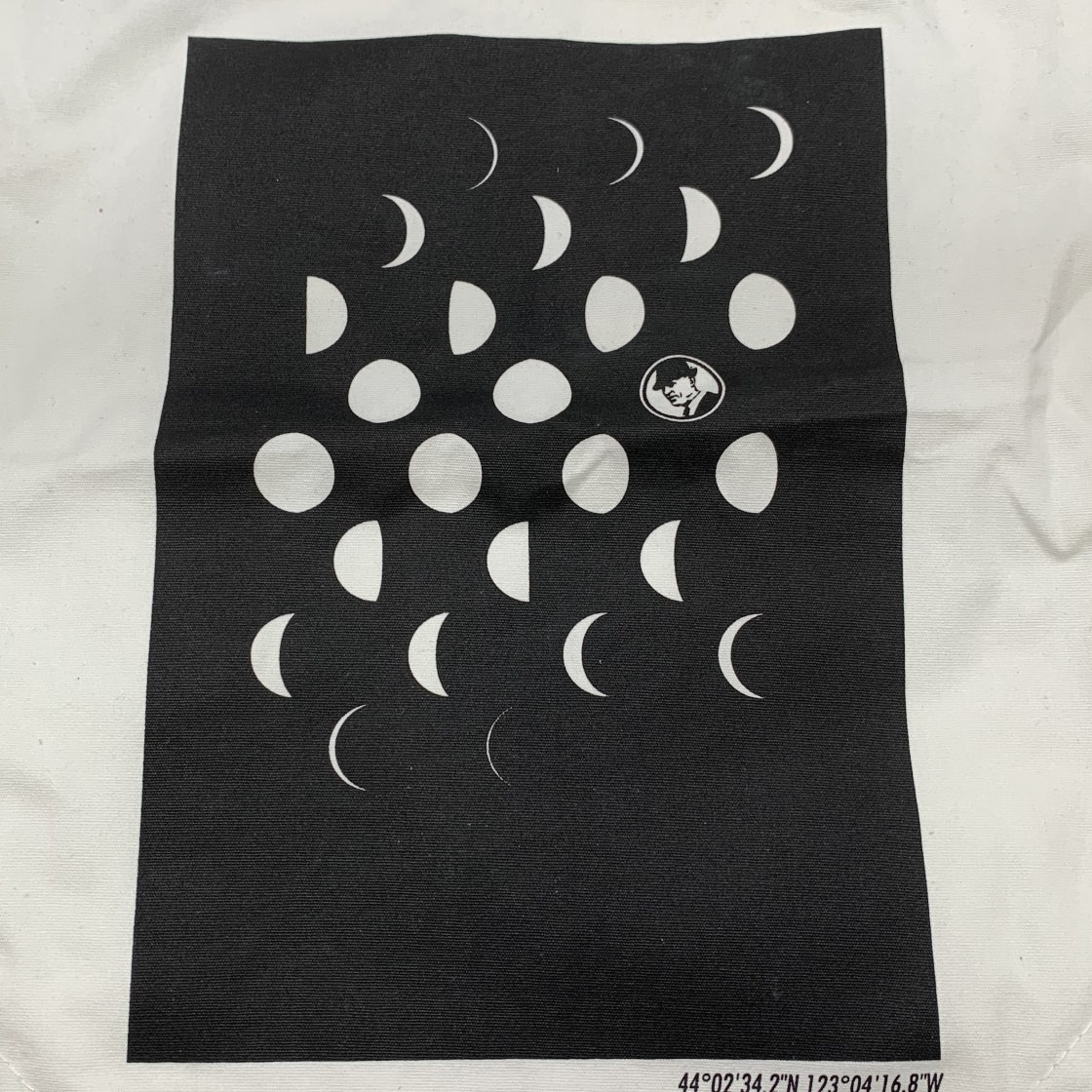 나이키 문레이서 세일 솔라 블루 | KREAM