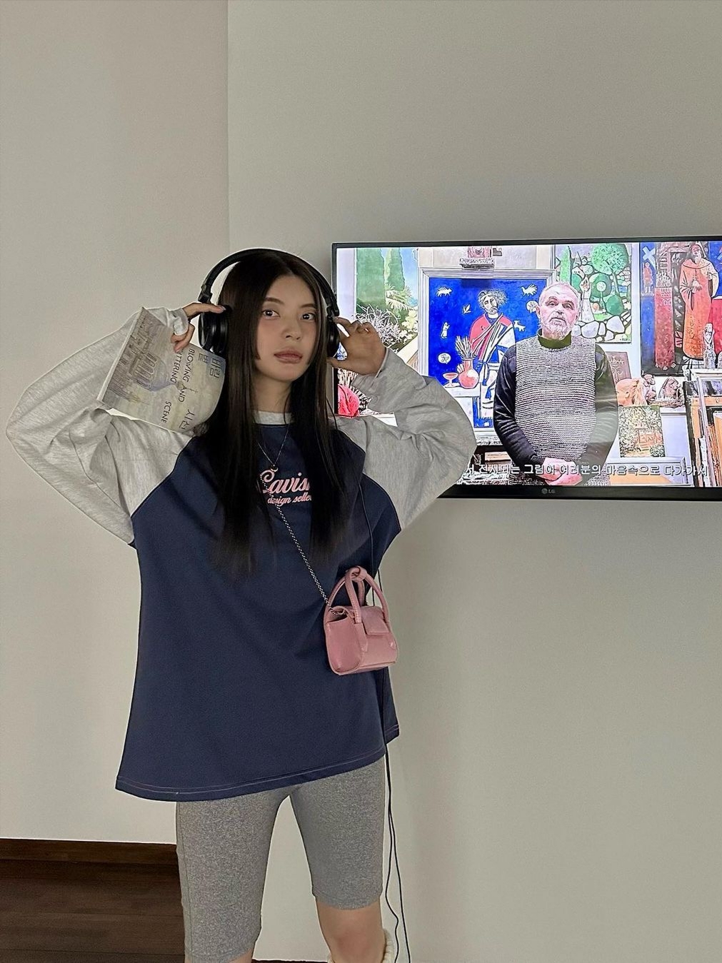 Cavish (@cavish) 님의 게시물 | KREAM