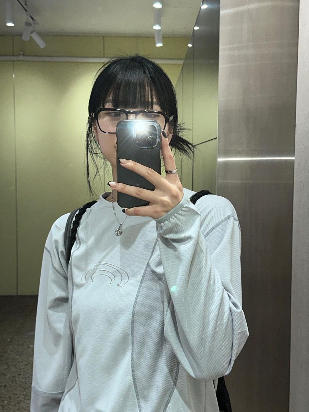 힙쟁이 (@wish_list_) 님의 게시물 | KREAM