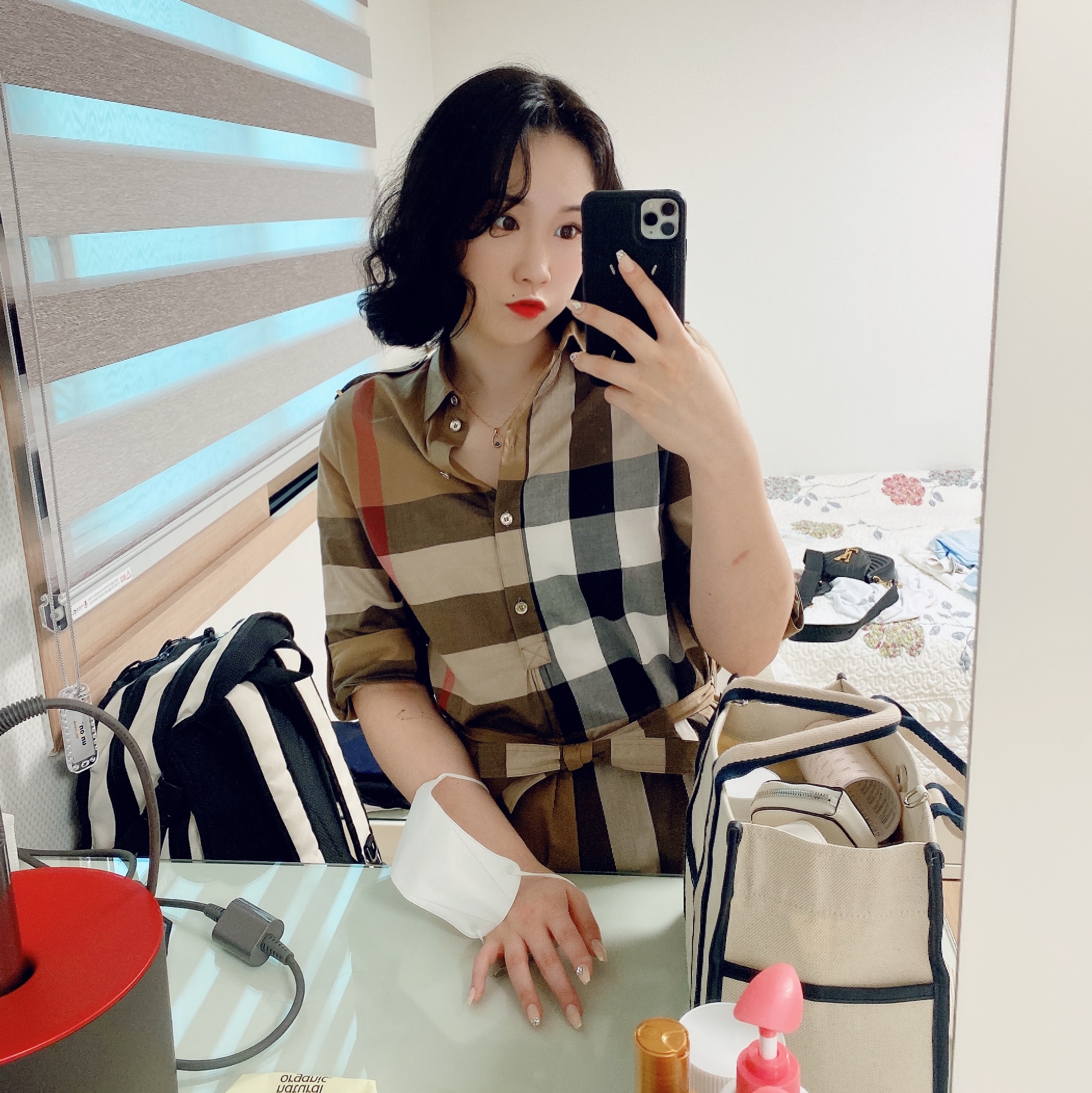 박소연 (@iam._.sovely) 님의 게시물 | KREAM