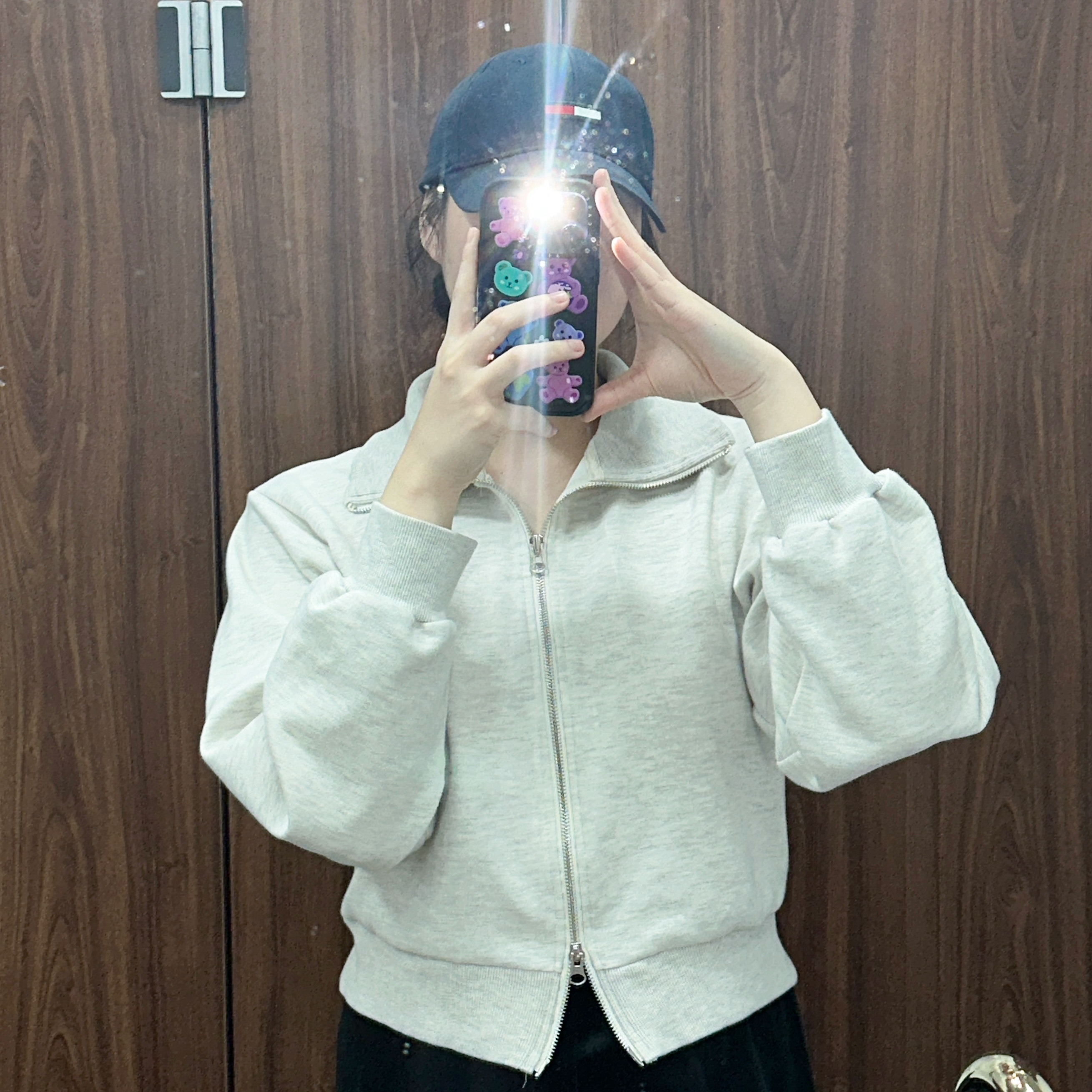 (@ga_nu) 님의 게시물 | KREAM