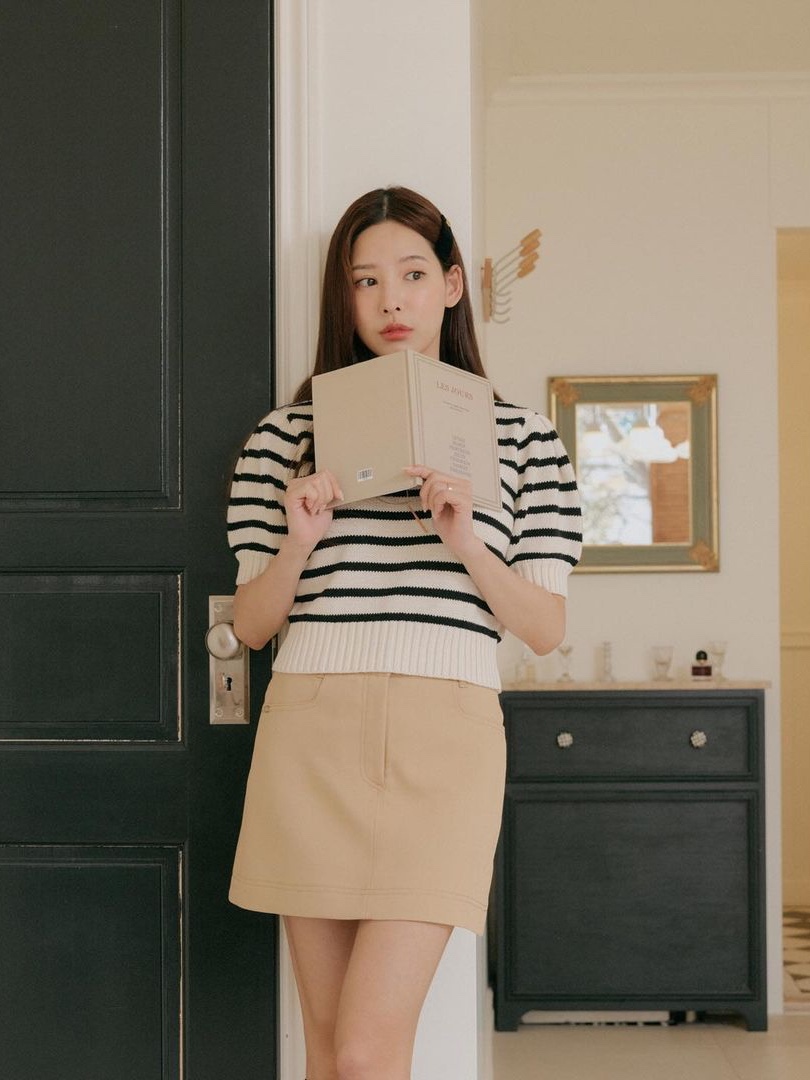 (@celeb_item) 님의 게시물 | KREAM