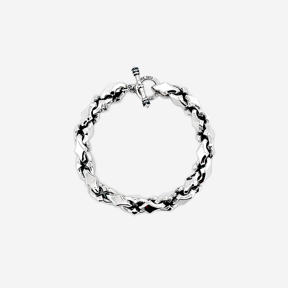 스쿠도 돌핀 플레인 엑스트라 볼드 브레이슬릿 글로시 | SCUDO | KREAM