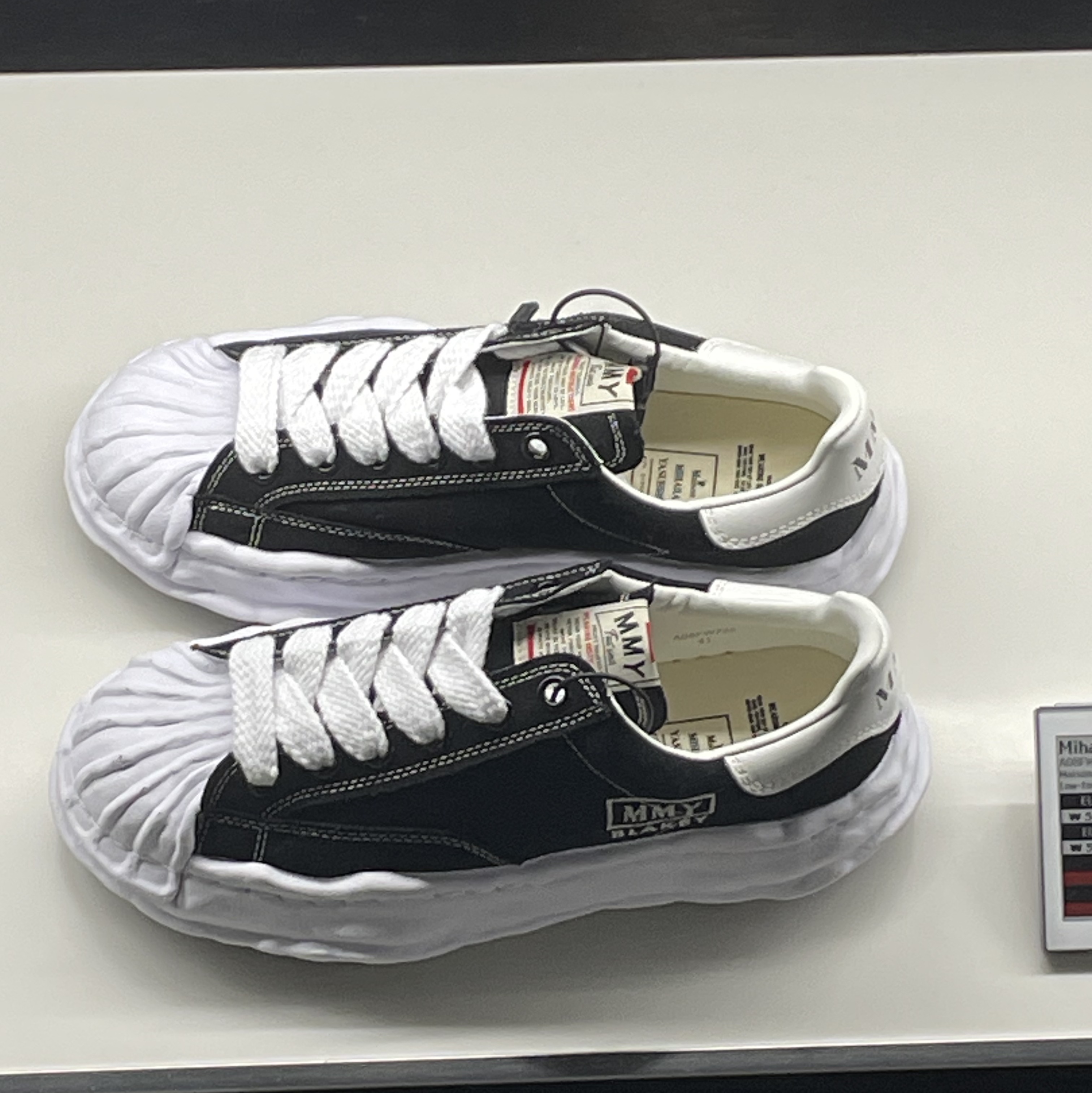 블로그 이웃 (@udd5pc) 님의 게시물 | KREAM