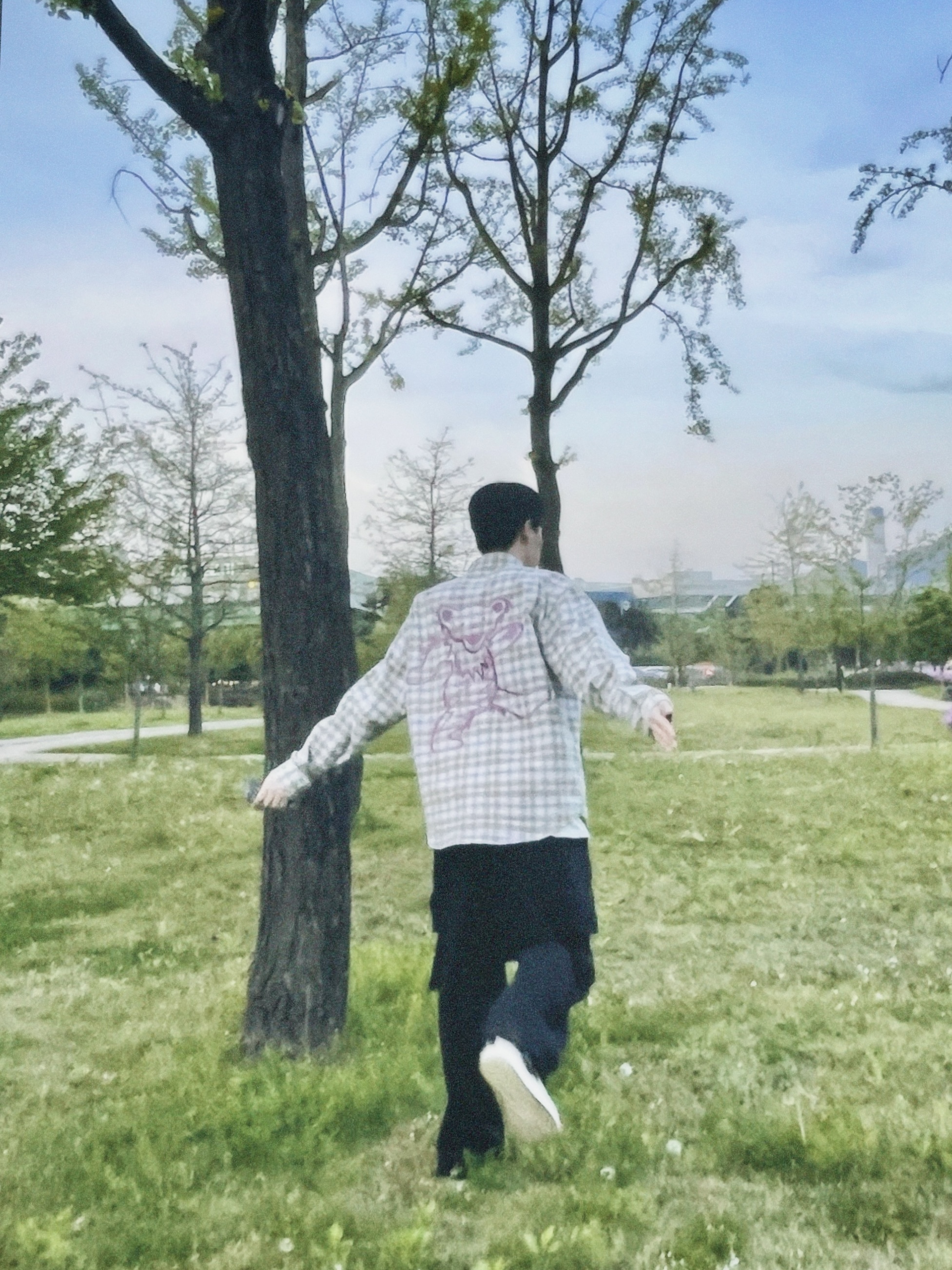 (@rae.kk) 님의 게시물 | KREAM