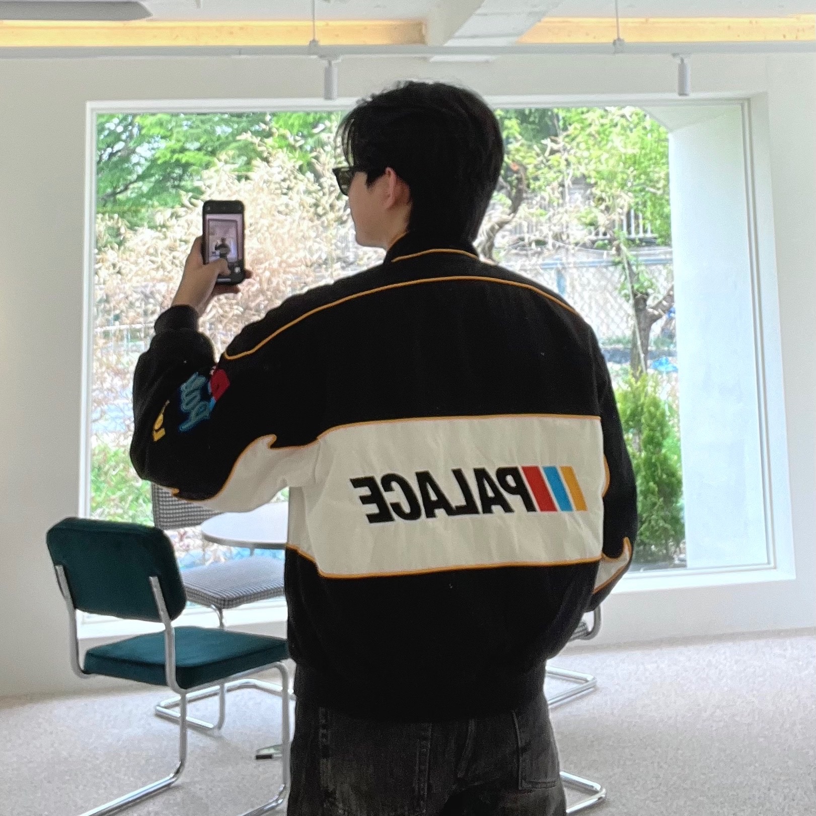 착장정보DM | KREAM