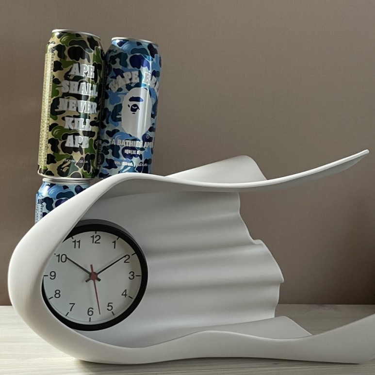 존예템 탐색기 (@zonyeah) 님의 게시물 | KREAM