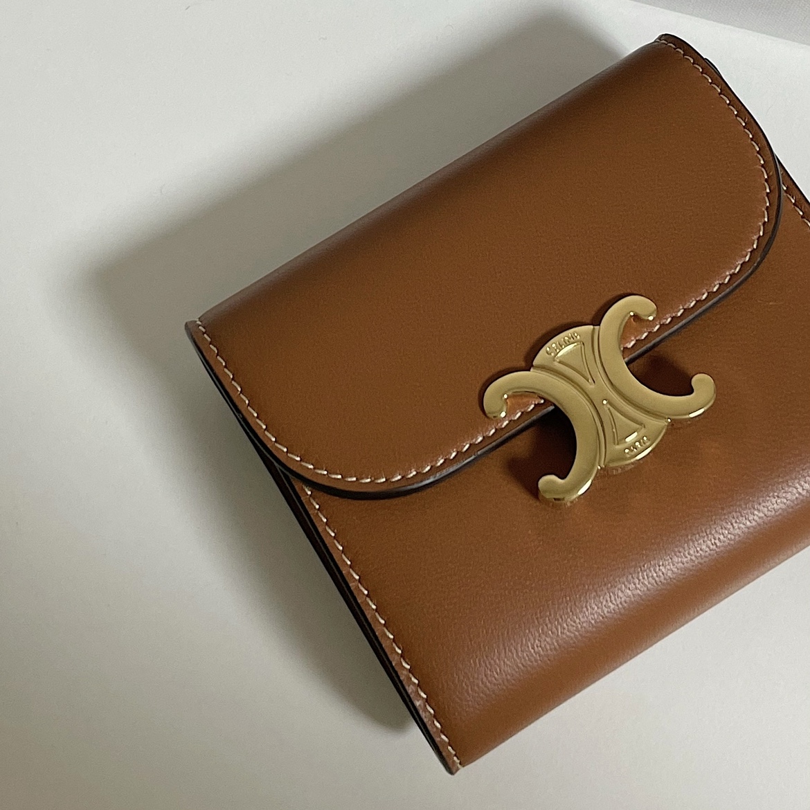 (@ohannah) 님의 게시물 | KREAM