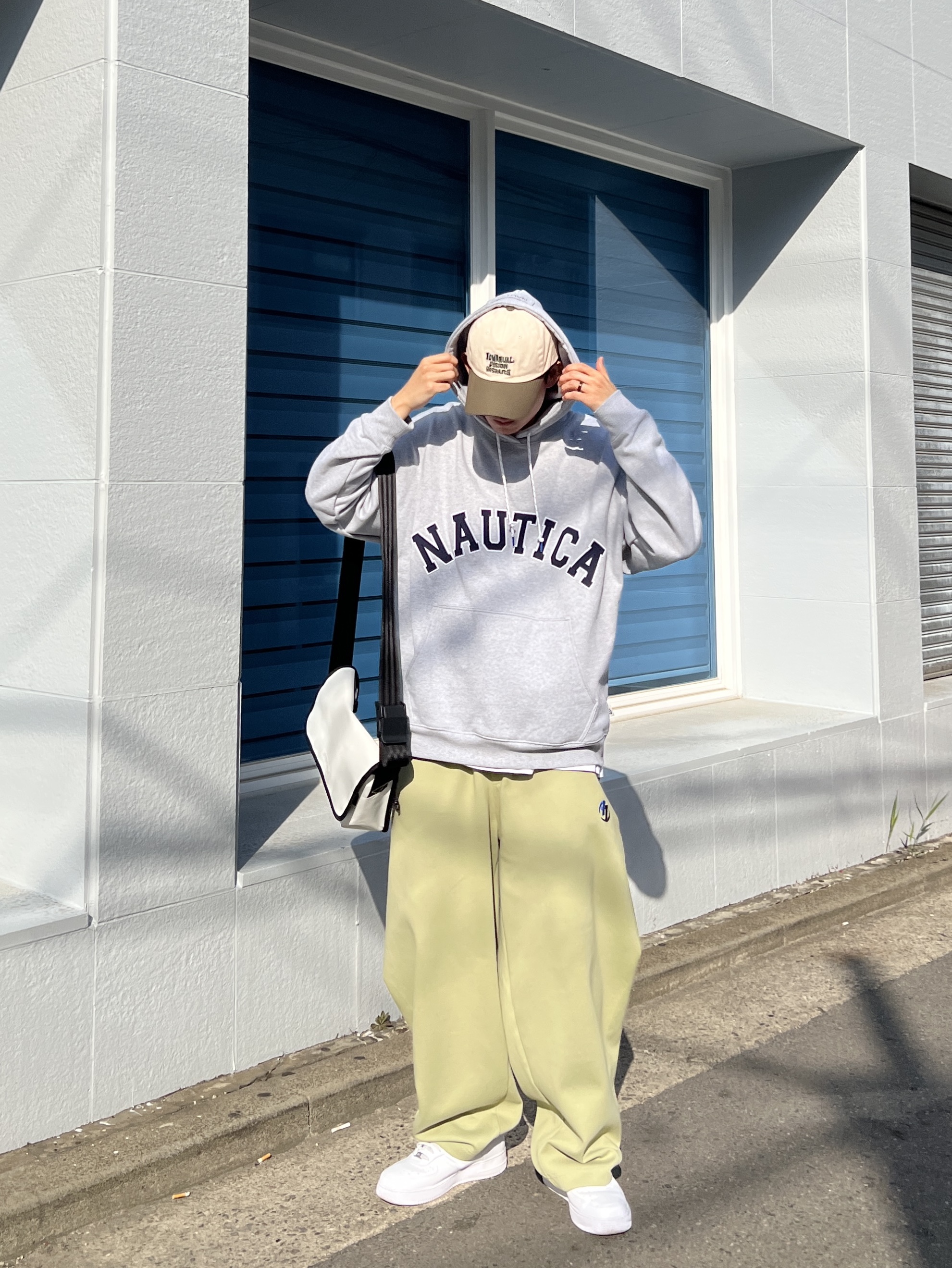 동건 (@move__gun) 님의 게시물 | KREAM