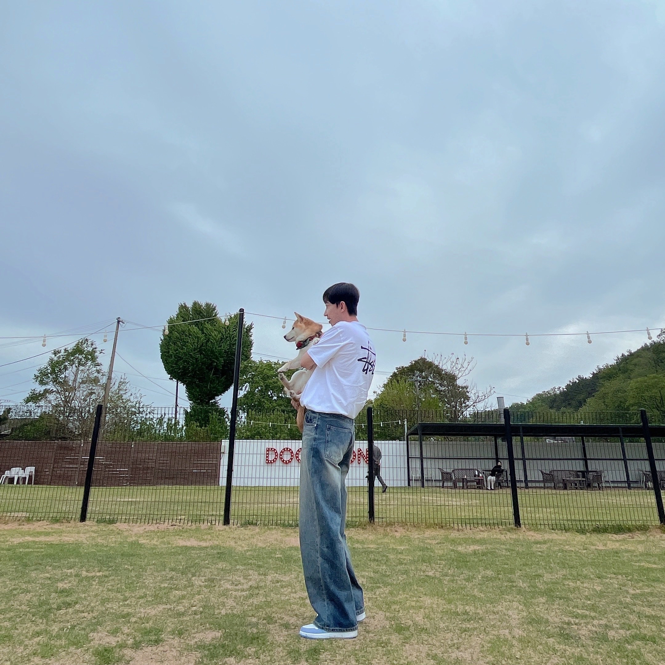 (@bong_g) 님의 게시물 | KREAM