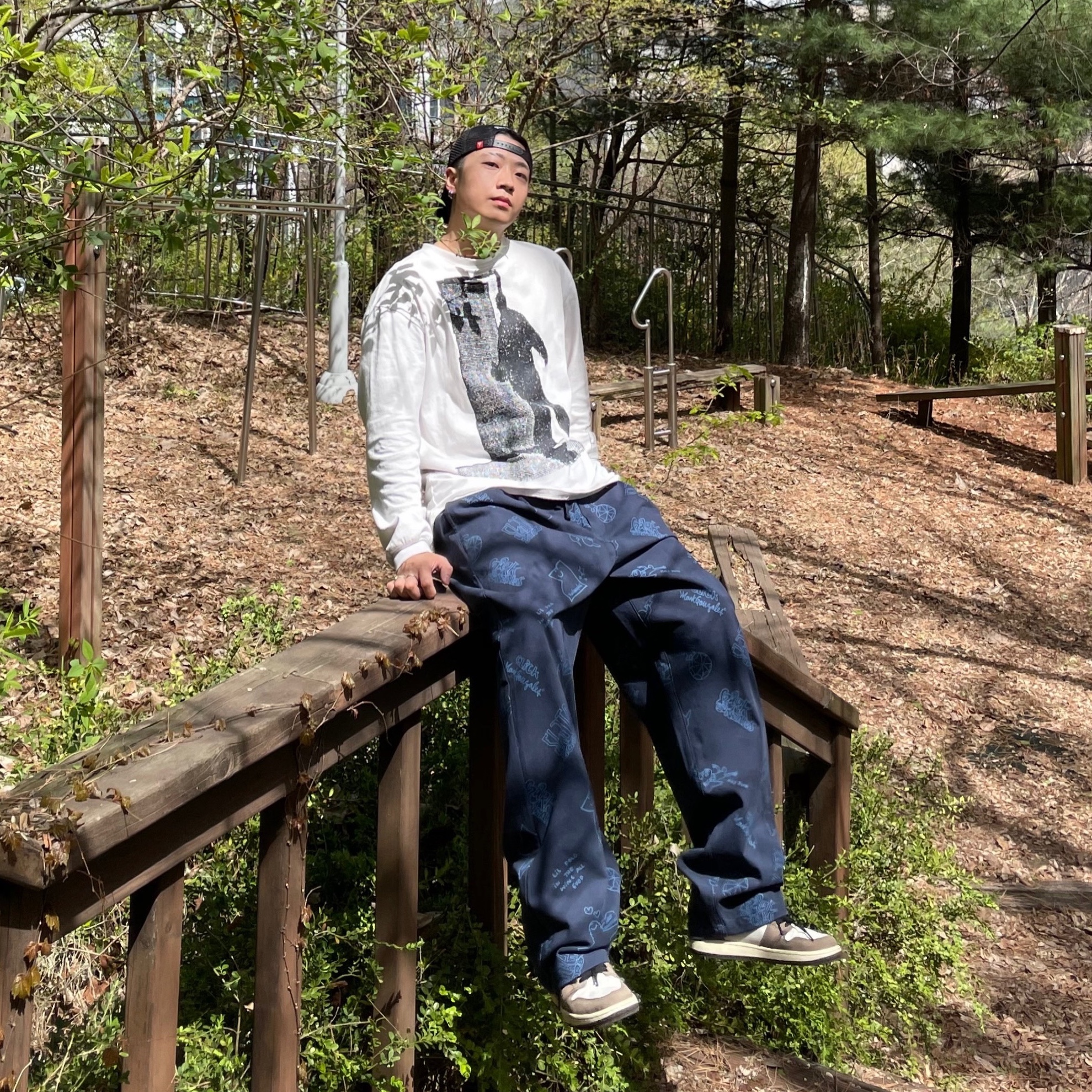 서비 (@hee_seop) 님의 게시물 | KREAM