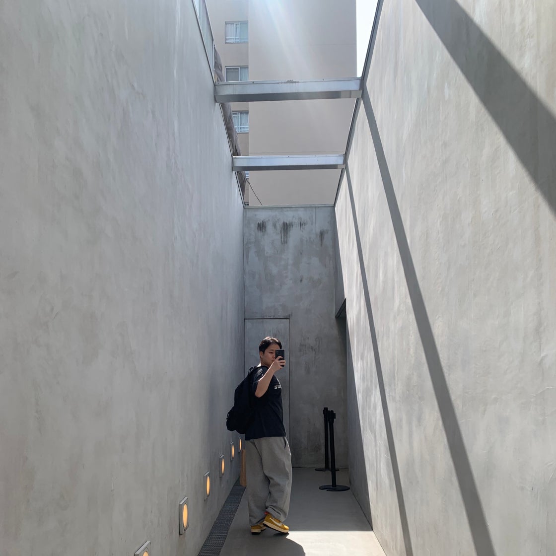 (@anything) 님의 게시물 | KREAM