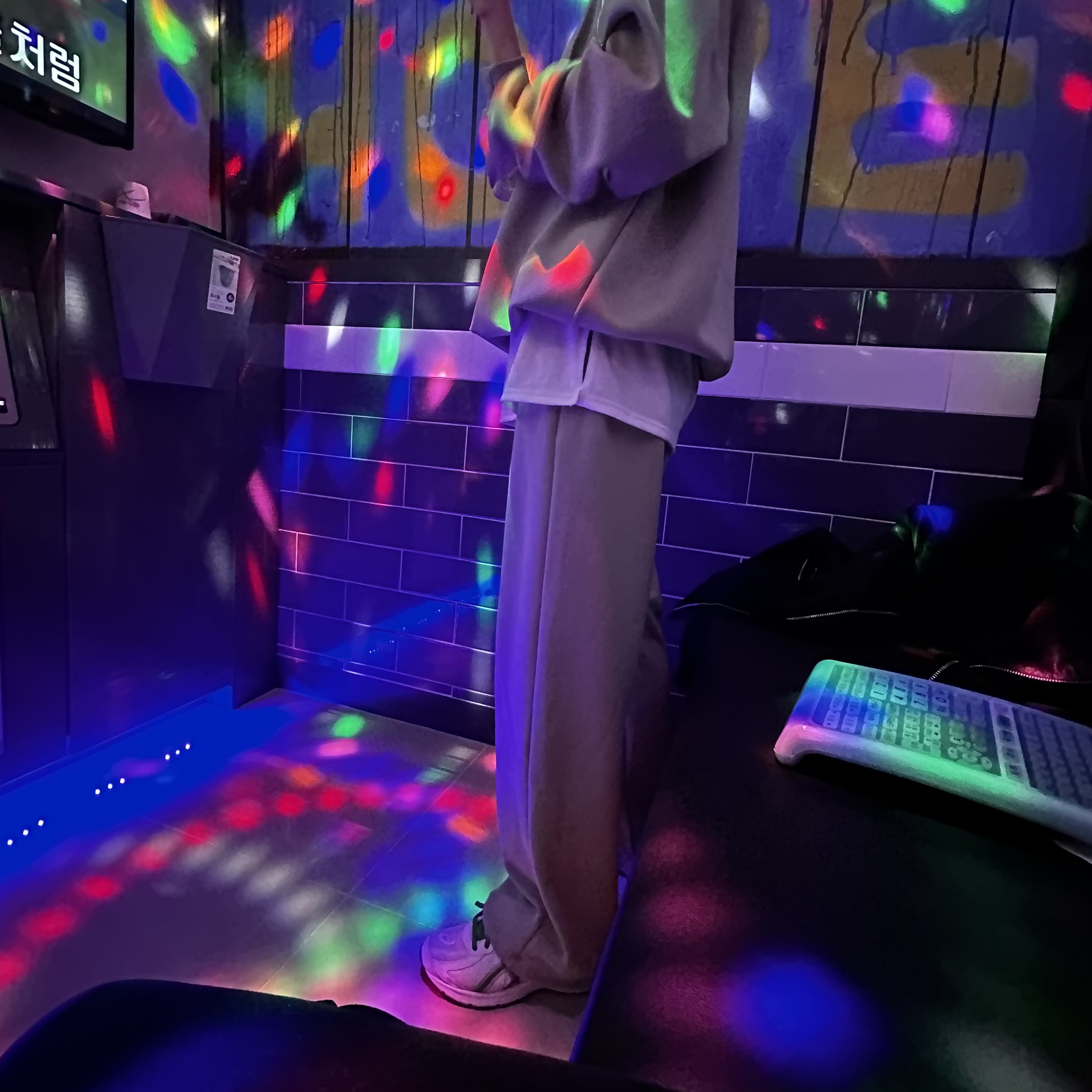 jojy110 (@jo_jy) 님의 게시물 | KREAM