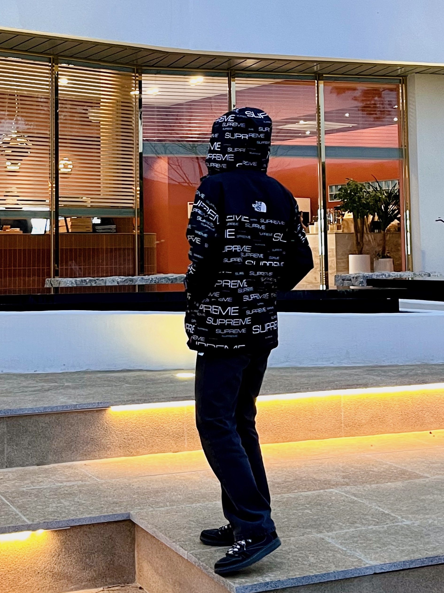 👚👖👟 ️ (@240mm) 님의 게시물 | KREAM