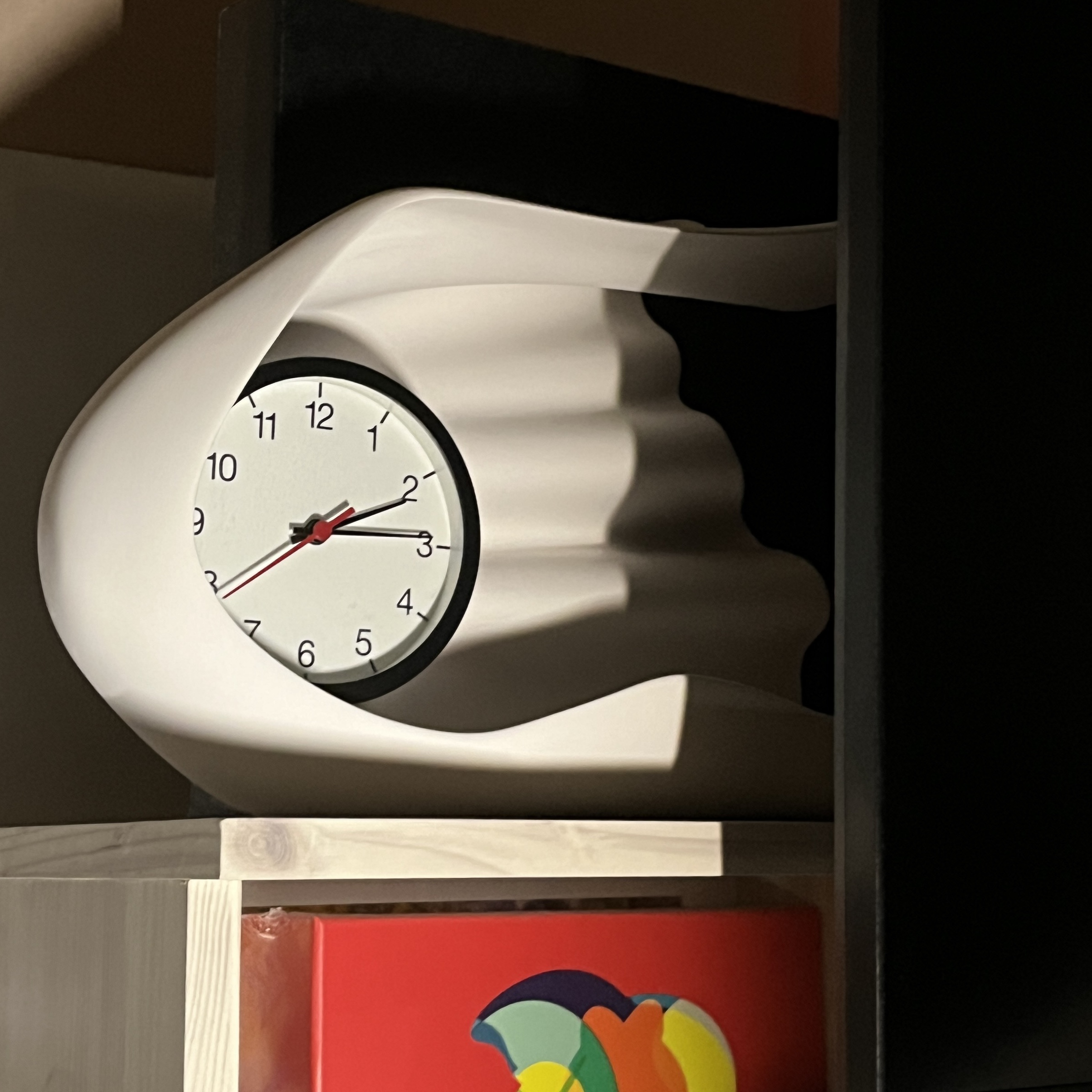 존예템 탐색기 (@zonyeah) 님의 게시물 | KREAM