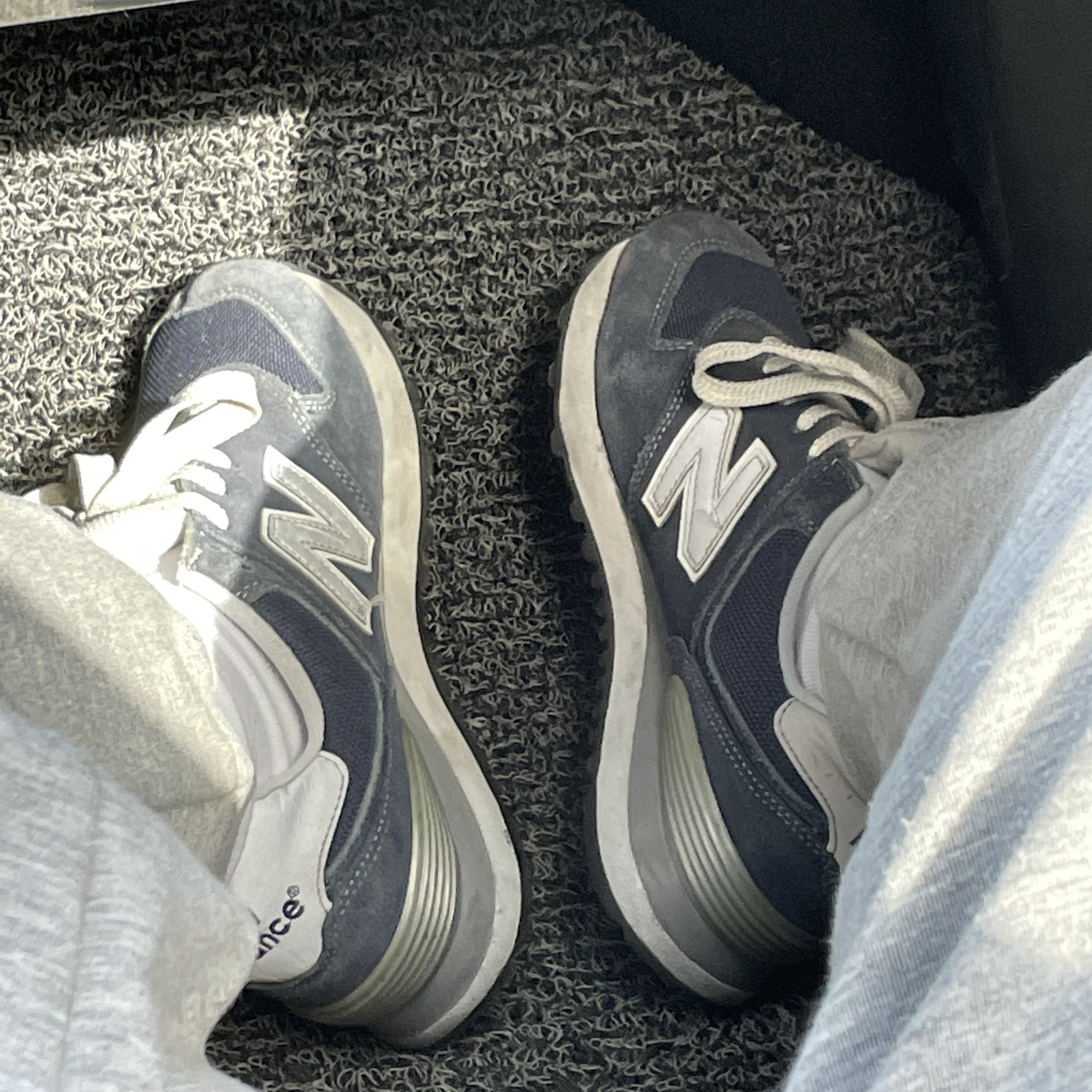 존예템 탐색기 (@zonyeah) 님의 게시물 | KREAM