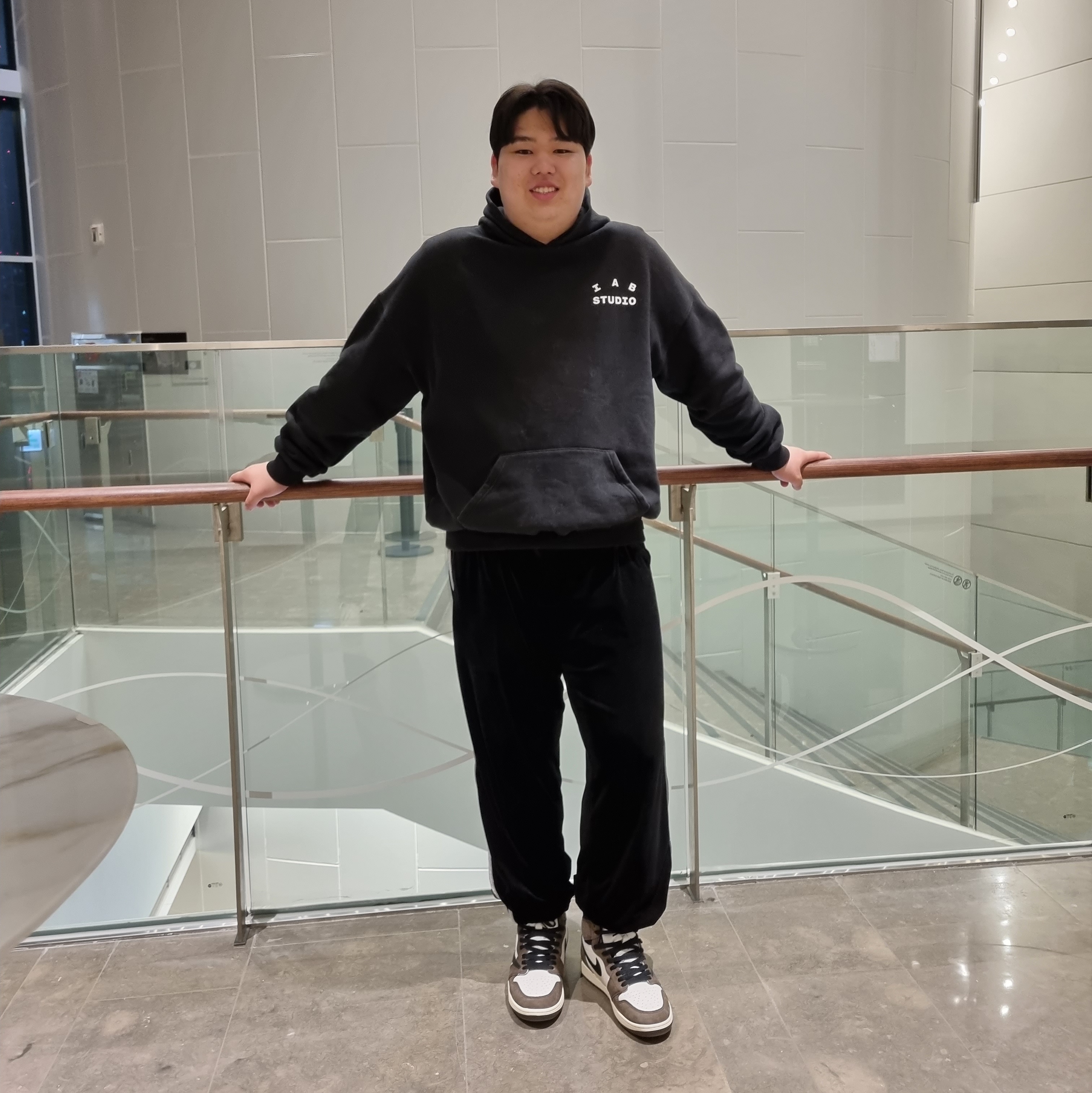 junseolee040516 (@lee_jin) 님의 게시물 | KREAM