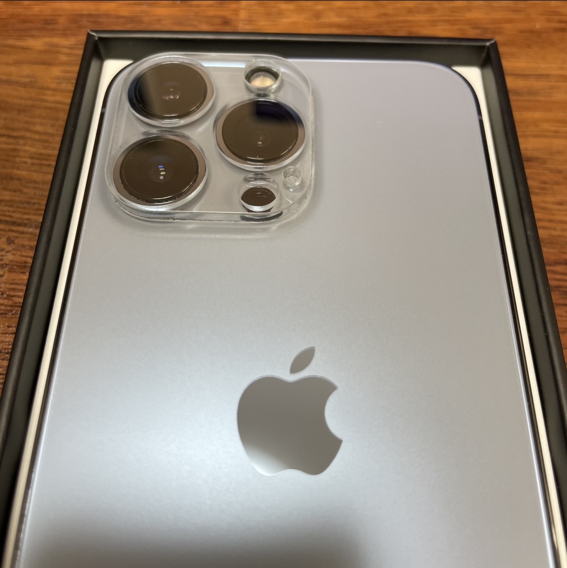 존예템 탐색기 (@zonyeah) 님의 게시물 | KREAM