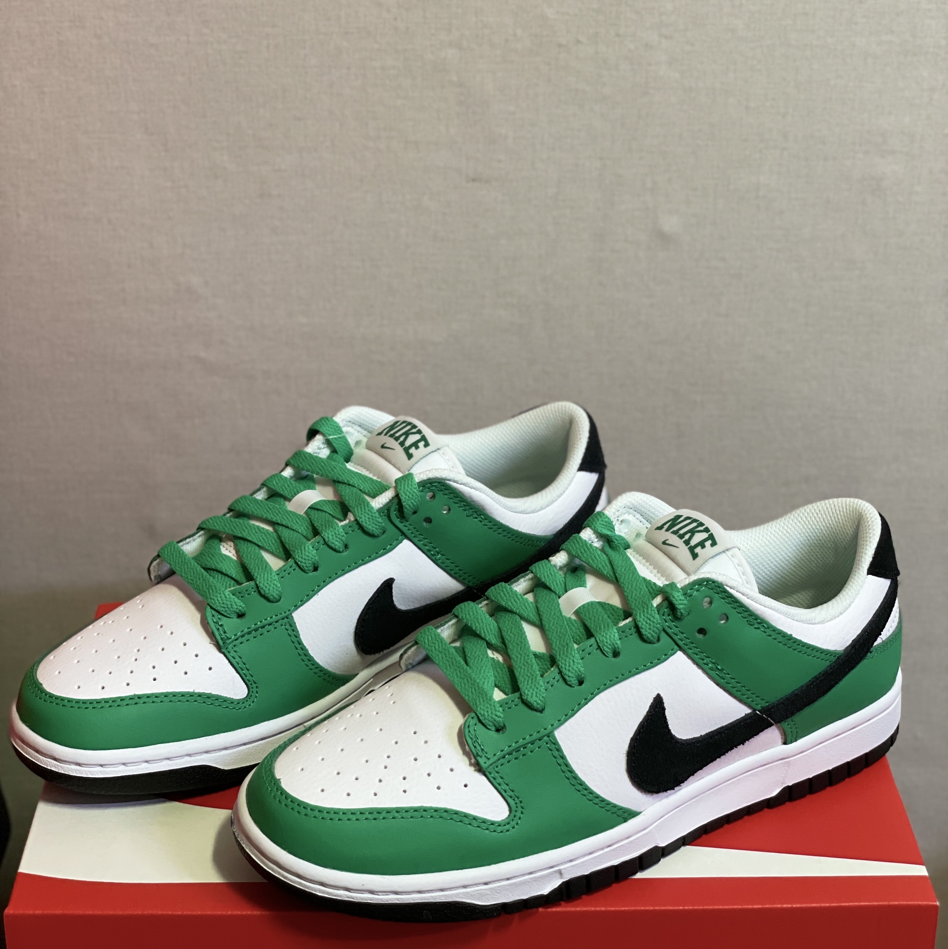 세마 (@gronring) 님의 게시물 | KREAM