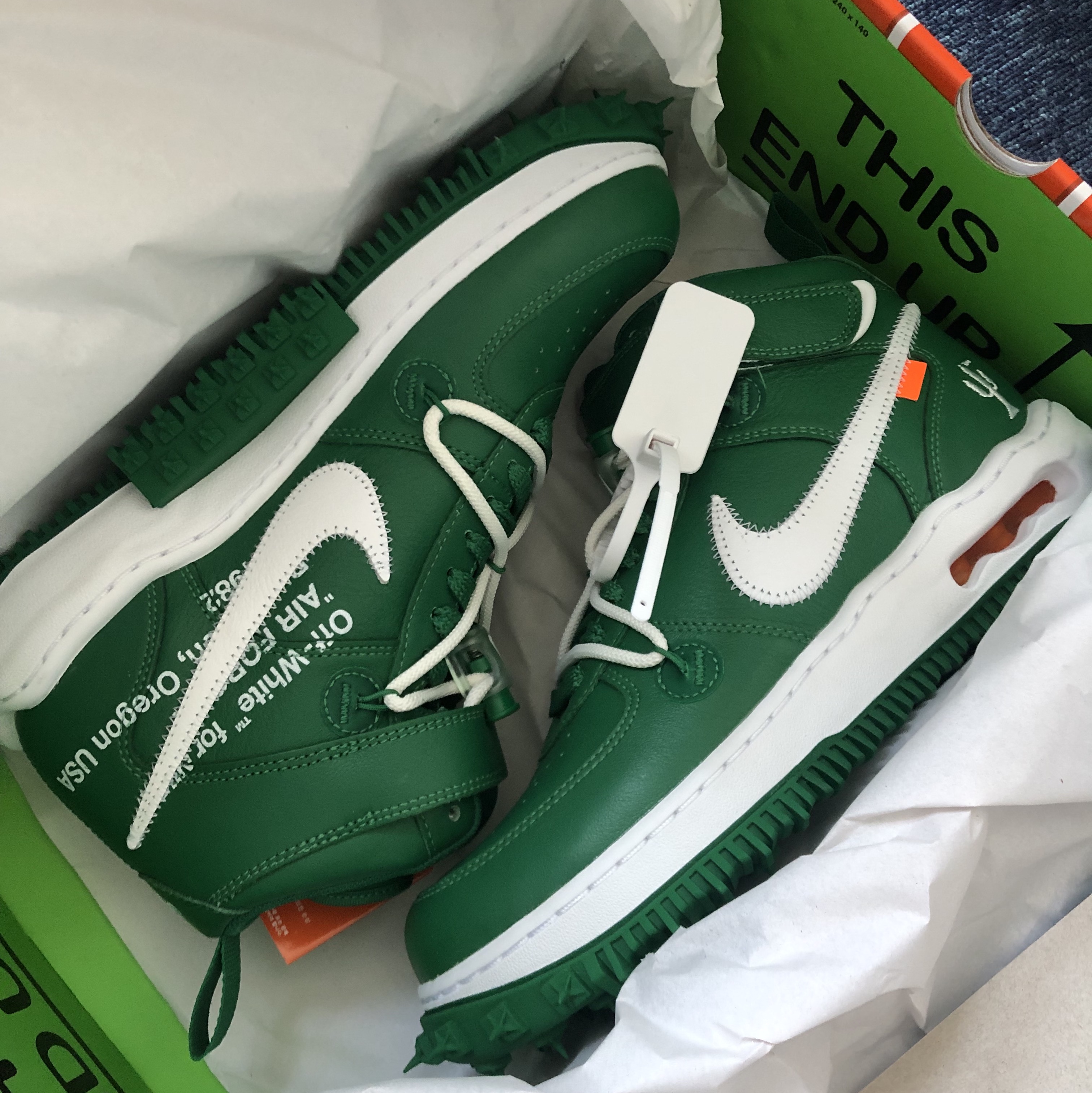 김또깡 (@kimmm_do) 님의 게시물 | KREAM