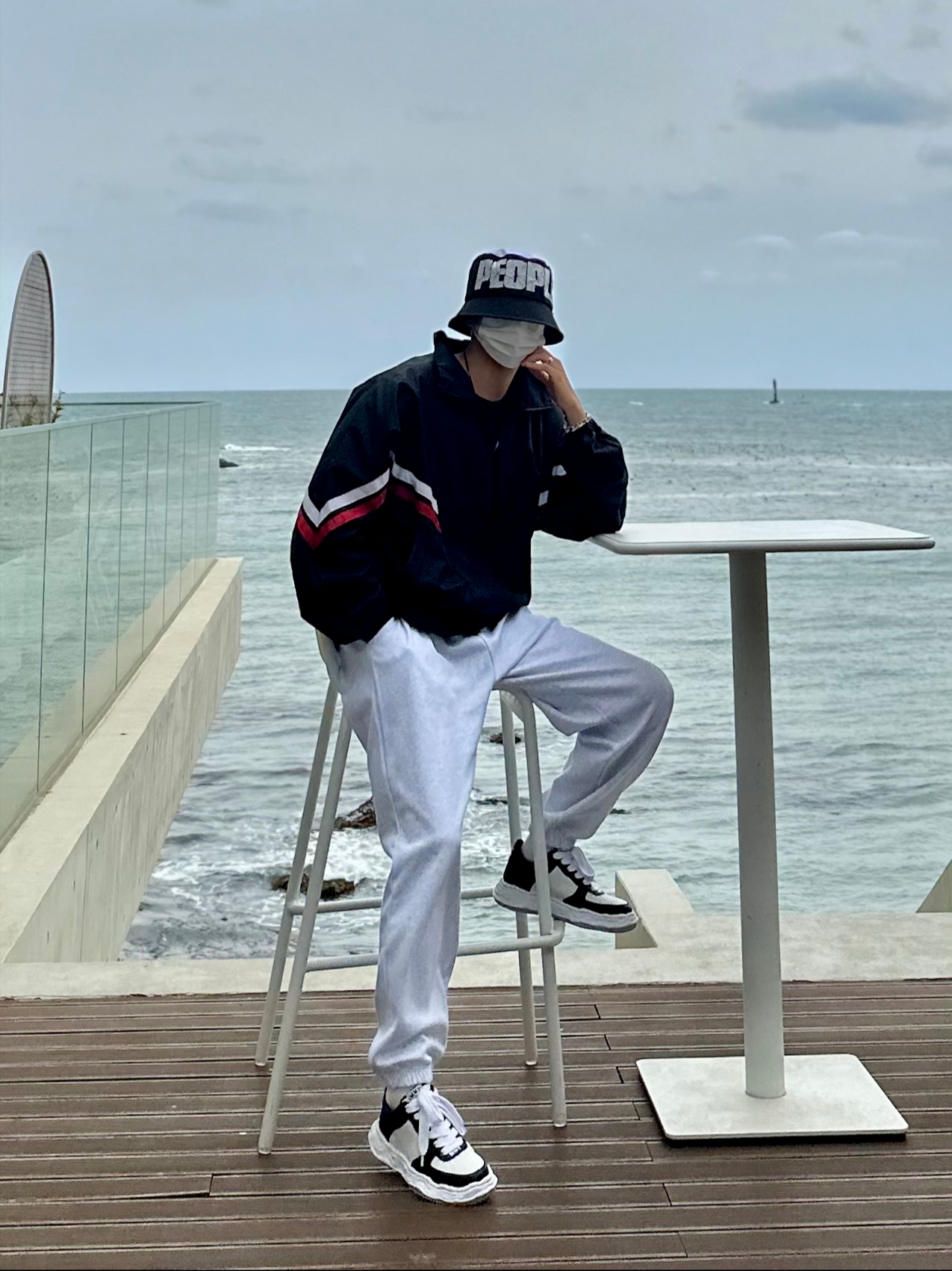 윤준영 (@bejoon0) 님의 게시물 | KREAM