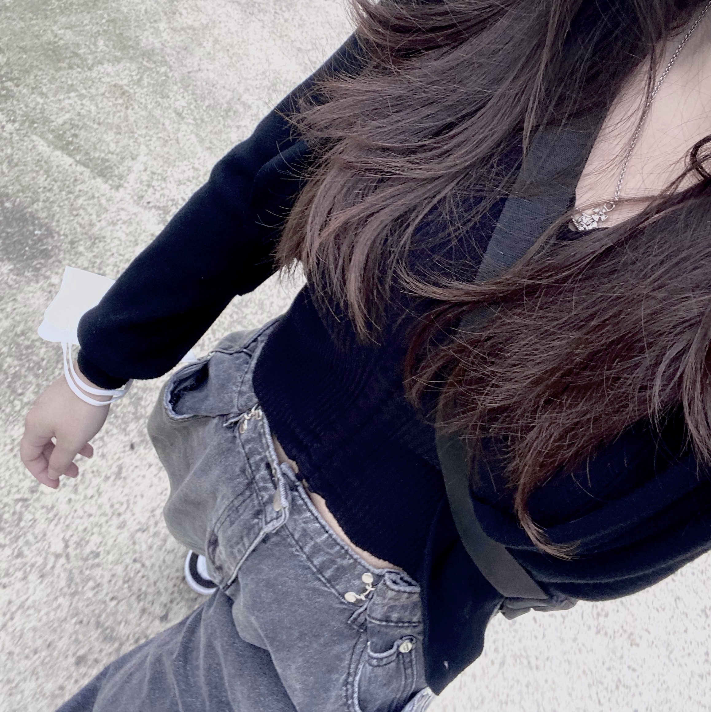 서로미 (@seoromi) 님의 게시물 | KREAM