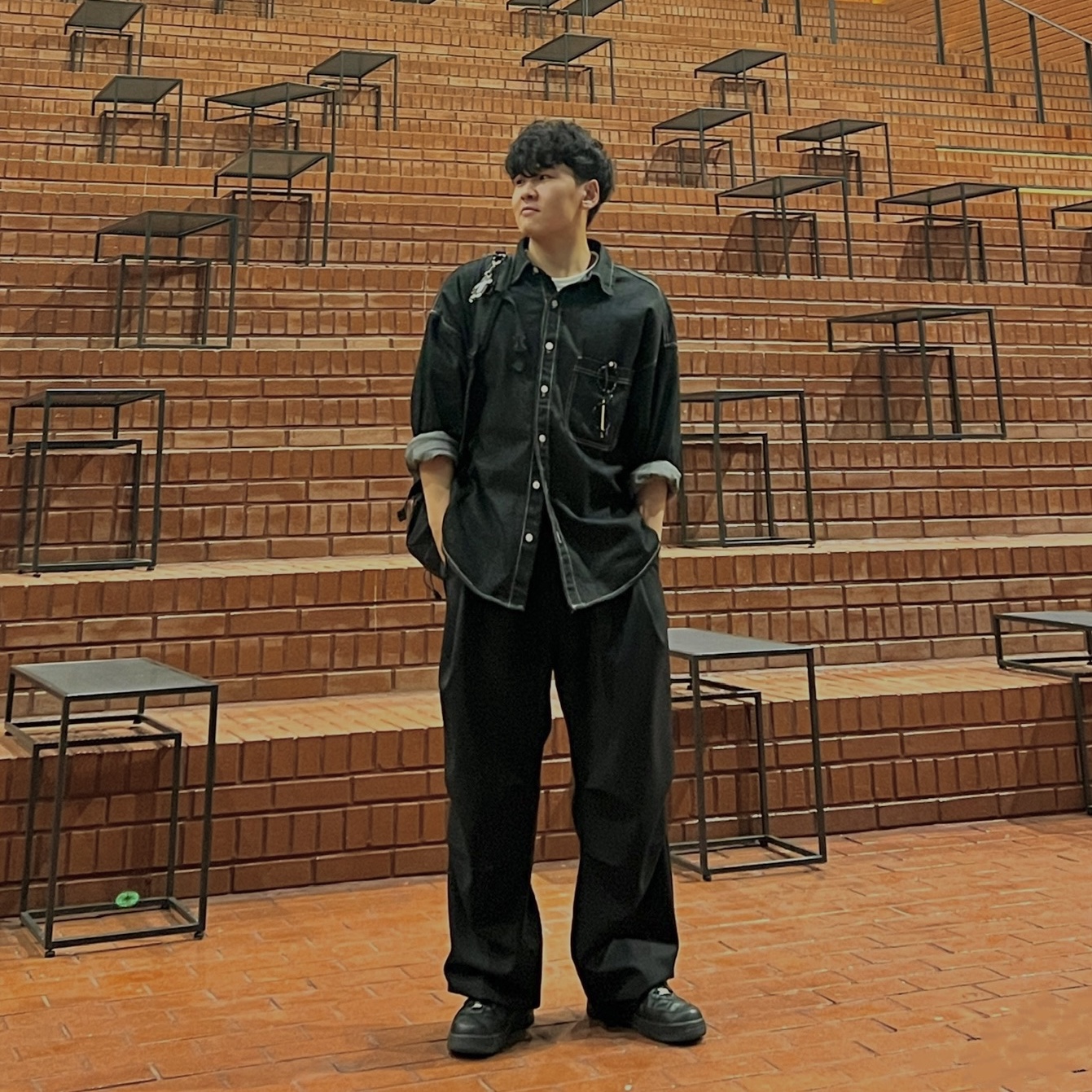 안현준 (@nexide) 님의 게시물 | KREAM