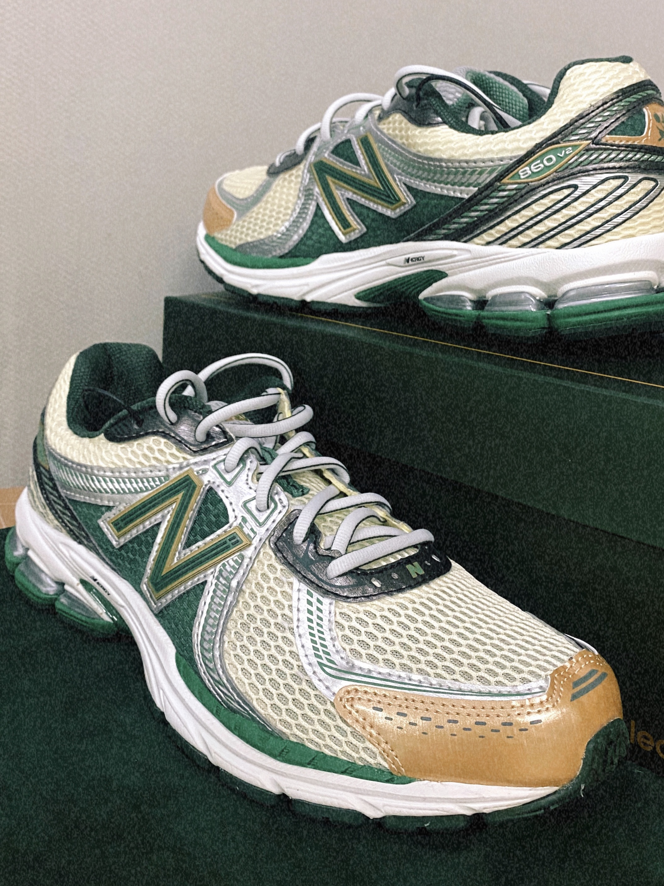 541gpals (@p_doa) 님의 게시물 | KREAM