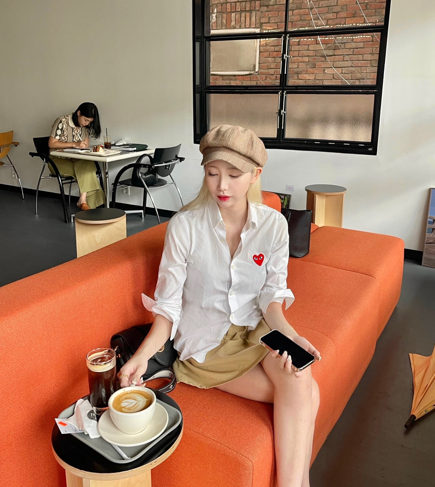 예린 (@withyerin) 님의 게시물 | KREAM