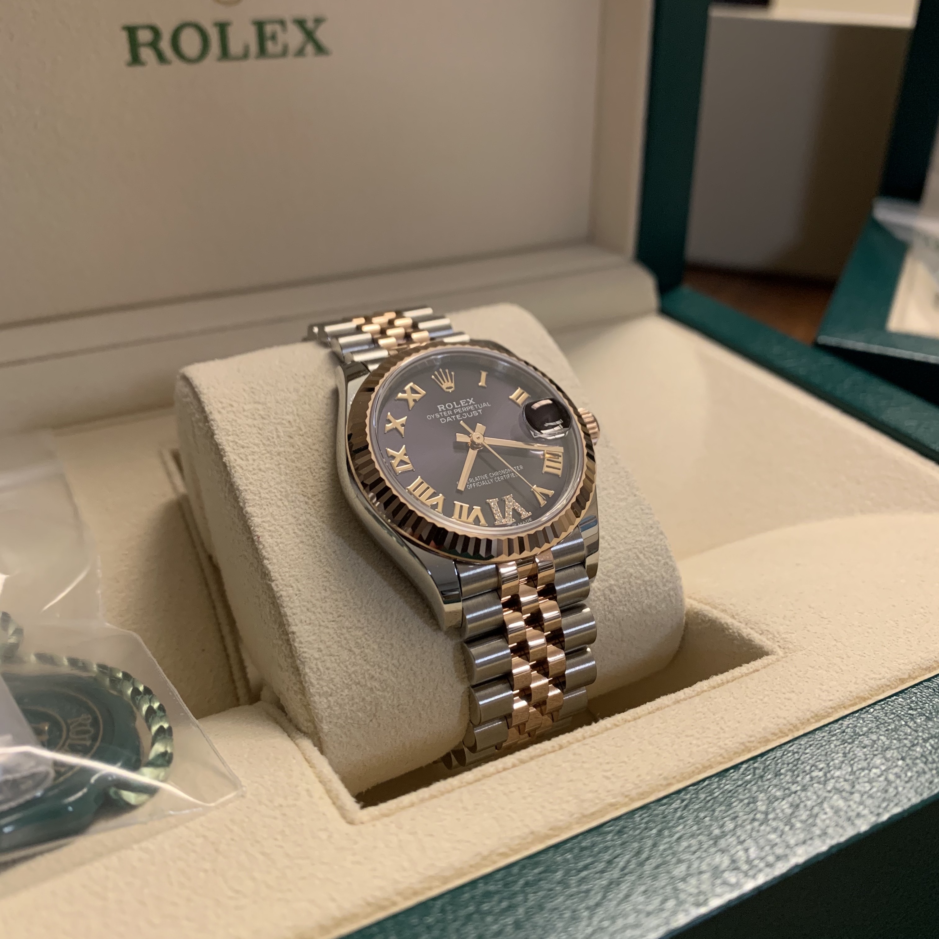 호반베르디움 (@gmt1e0) 님의 게시물 | KREAM