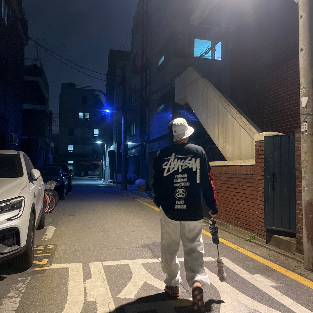 우니 (@woon_91) 님의 게시물 | KREAM