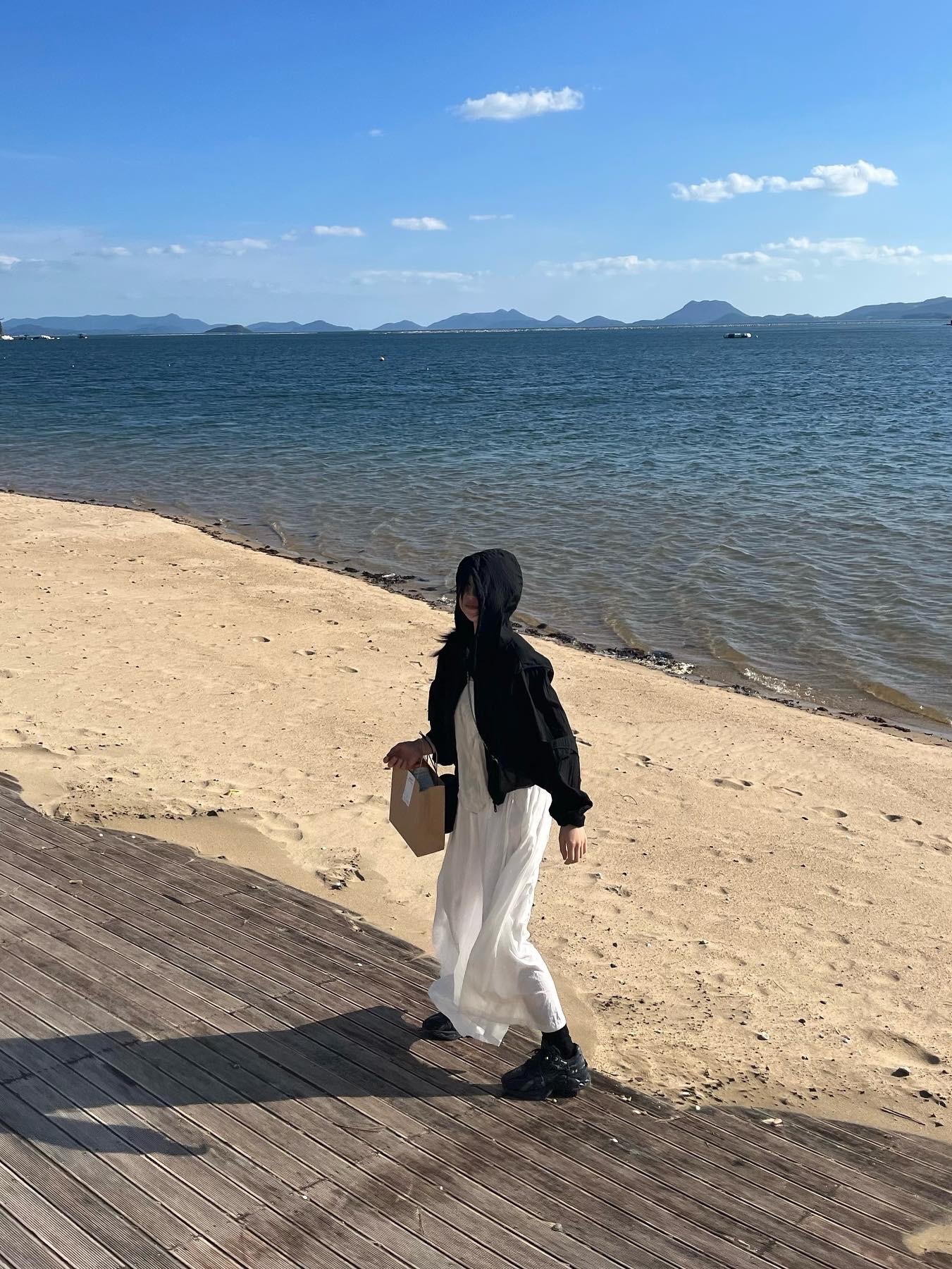 가을 (@aut.eee) 님의 게시물 | KREAM